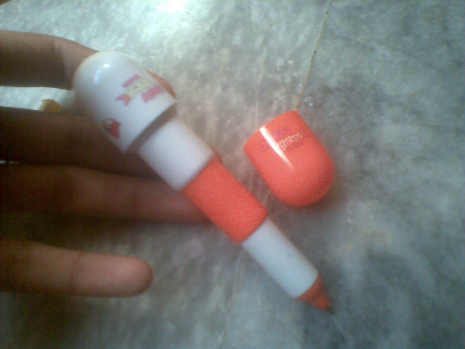 How to Make Smallest LED Torch : 4 Steps - Instructables