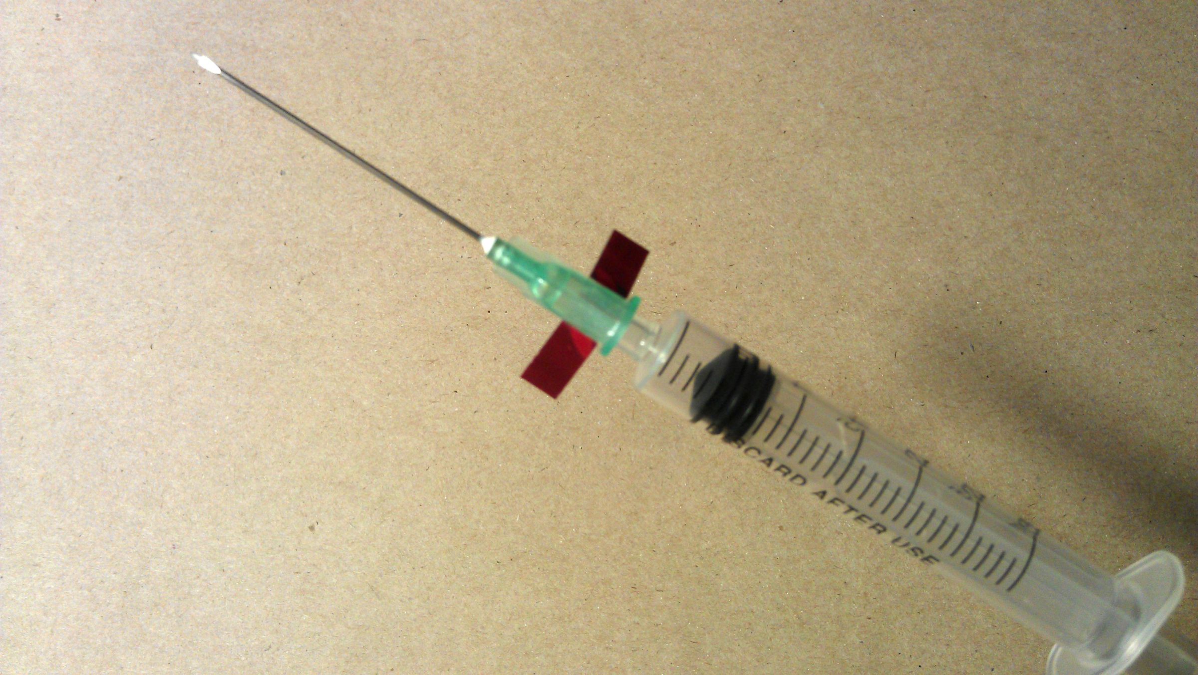 Syringe Needle Shooter, Syringe Darts, Desktop Weaponry : 10 Steps ...