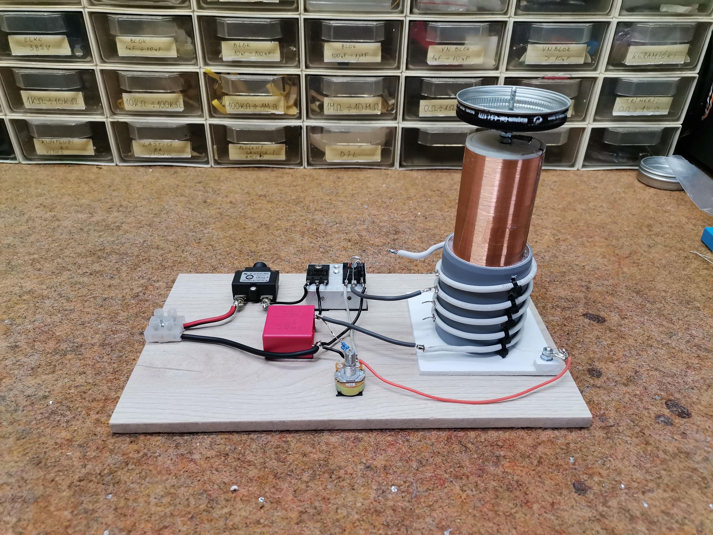 Single Mosfet Mini SSTC Tesla Coil With 10 + Cm Spark : 4 Steps ...