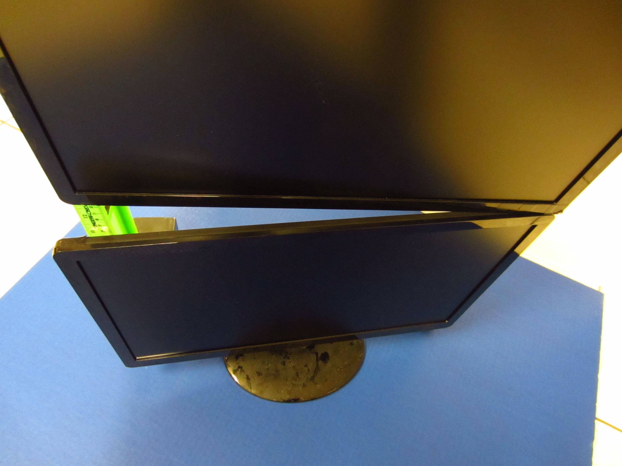 Glued Ruler Dual Monitor Rack - Instructables