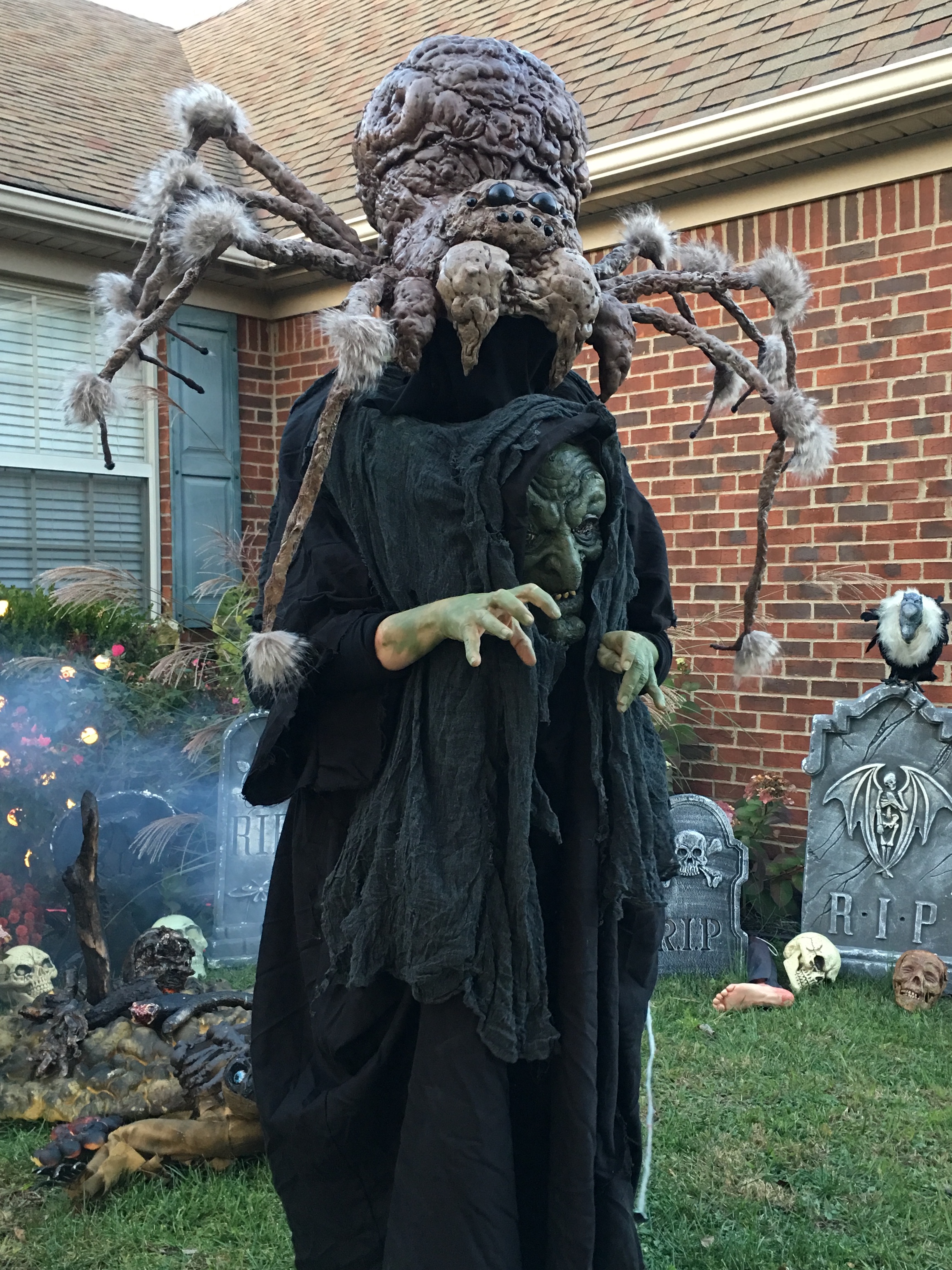 Hunchback Witch With Pet Spider : 11 Steps (with Pictures) - Instructables