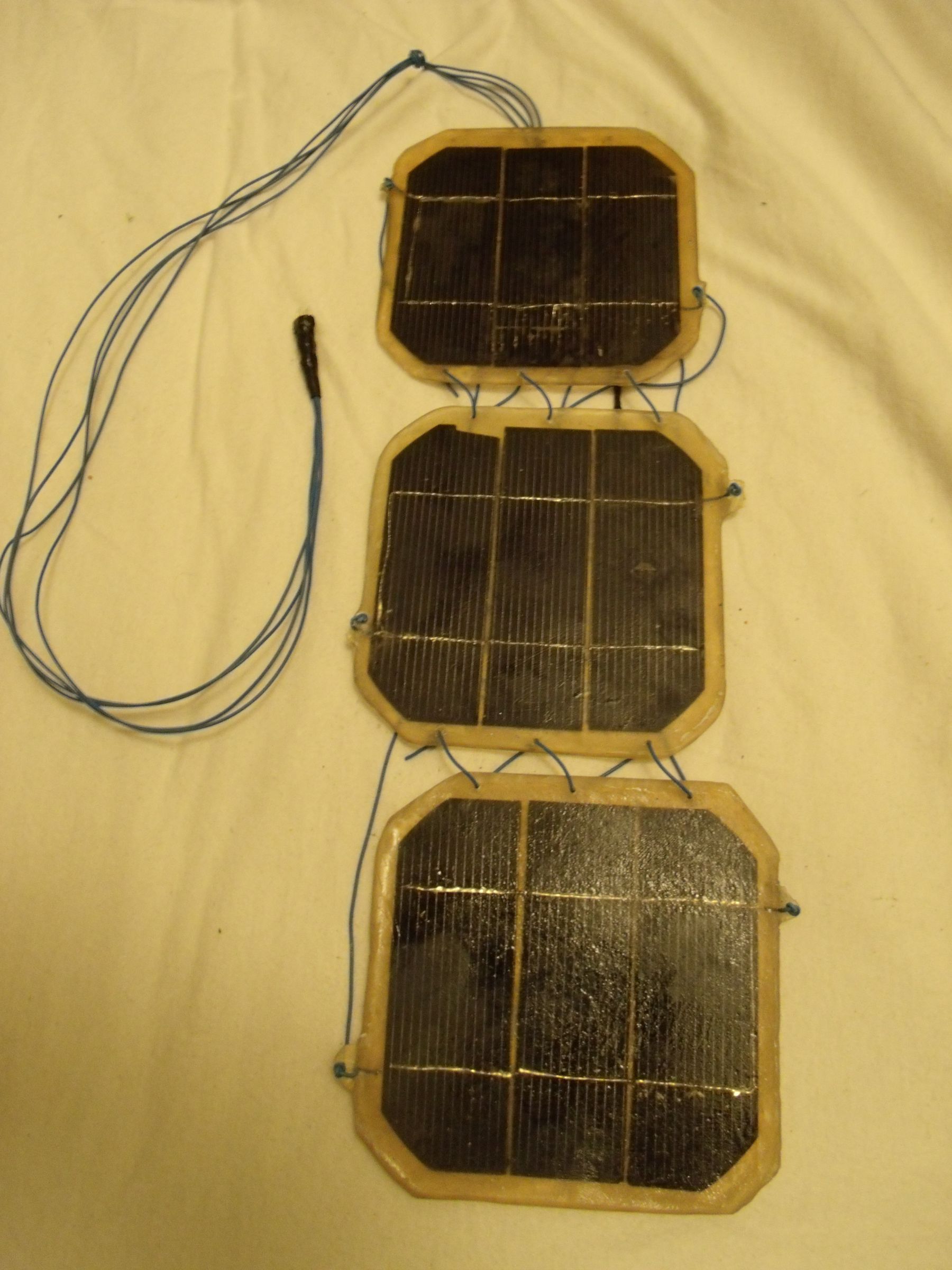 Make Custom Sized Solar Panels : 5 Steps (with Pictures) - Instructables