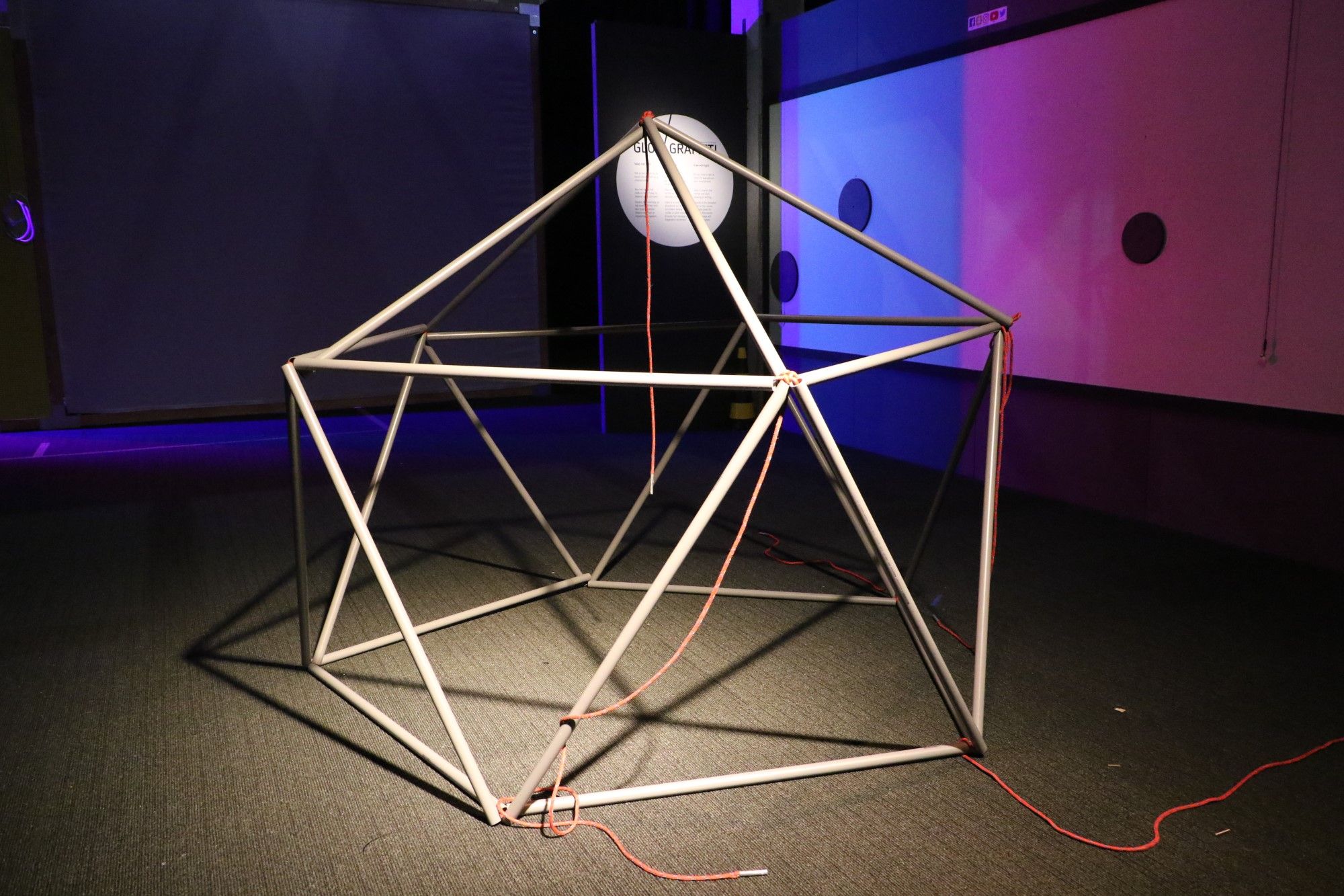 Foldable Sensory Deprivation Space (Geodesic Dome) : 10 Steps (with ...