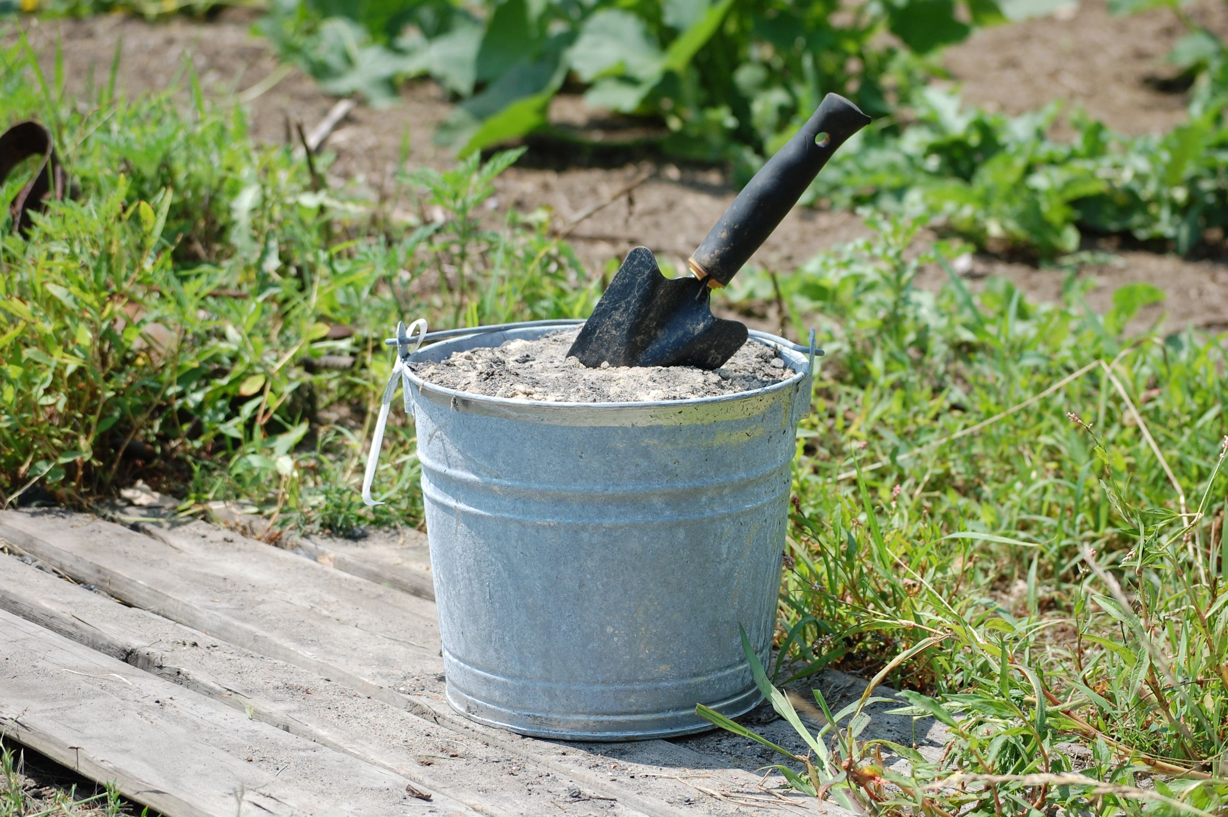 Simple Forge From Red House Bricks : 10 Steps (with Pictures ...