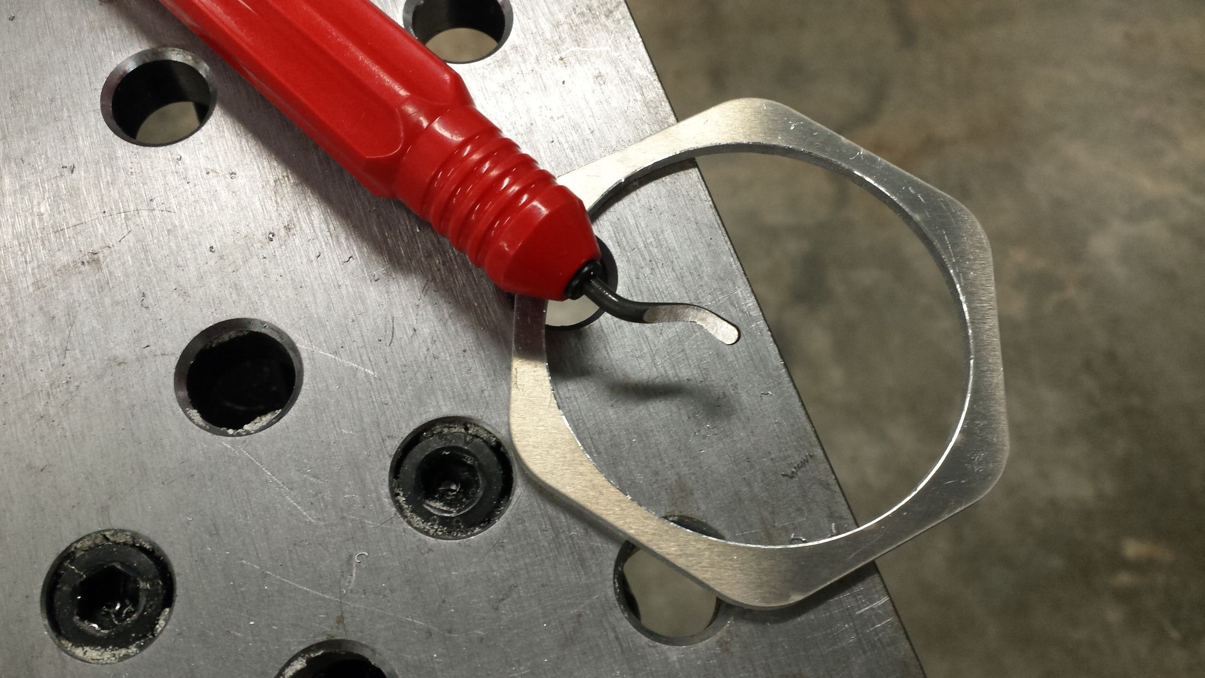 Nutcase [for Loose Screws] : 9 Steps (with Pictures) - Instructables