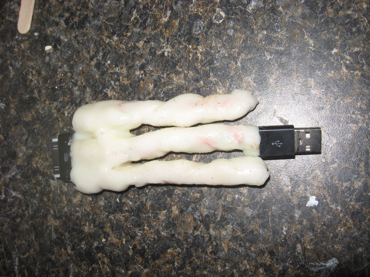 The Twig -a Multi-use Charging Cable : 7 Steps - Instructables