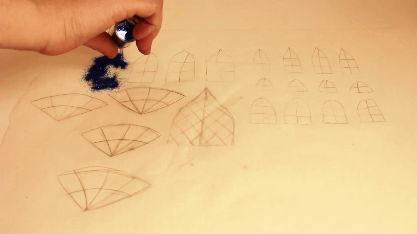 DIY Frozen Castle Using Plastic Bottles and Hot Glue : 5 Steps (with ...