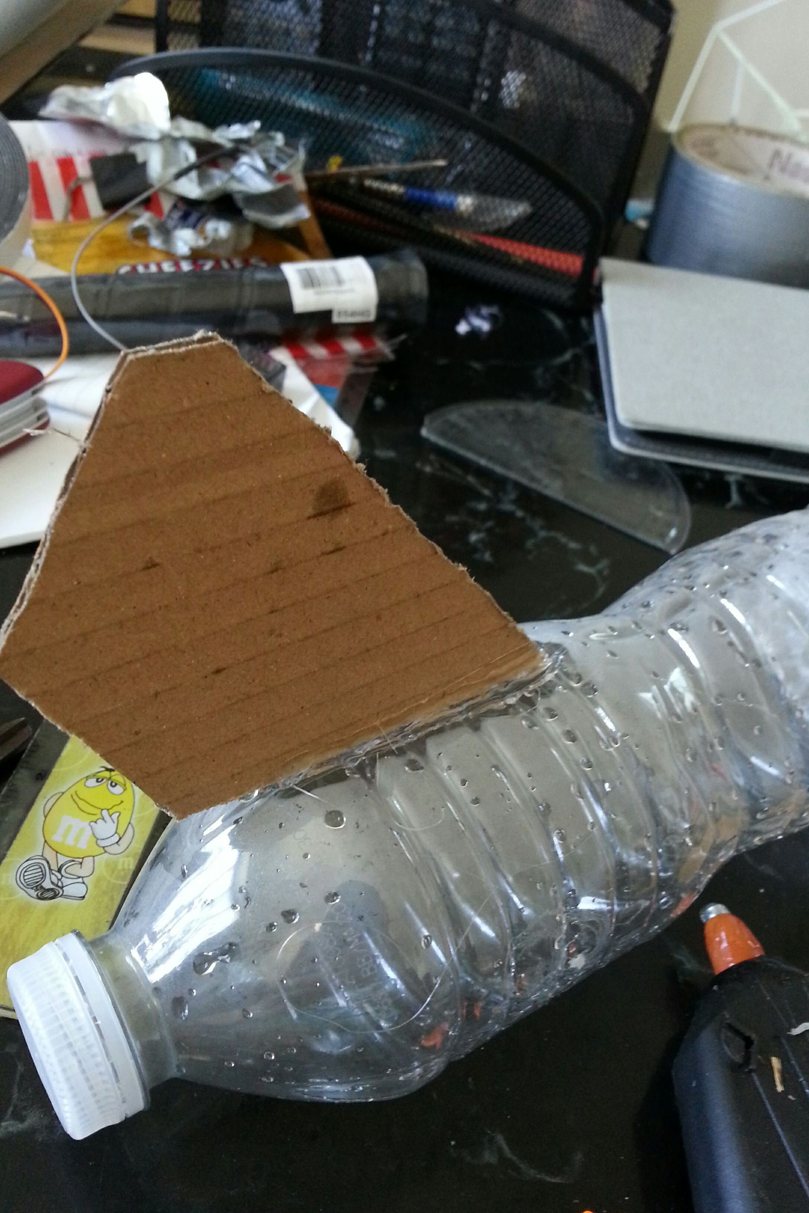 Mini Water Rockets : 6 Steps - Instructables