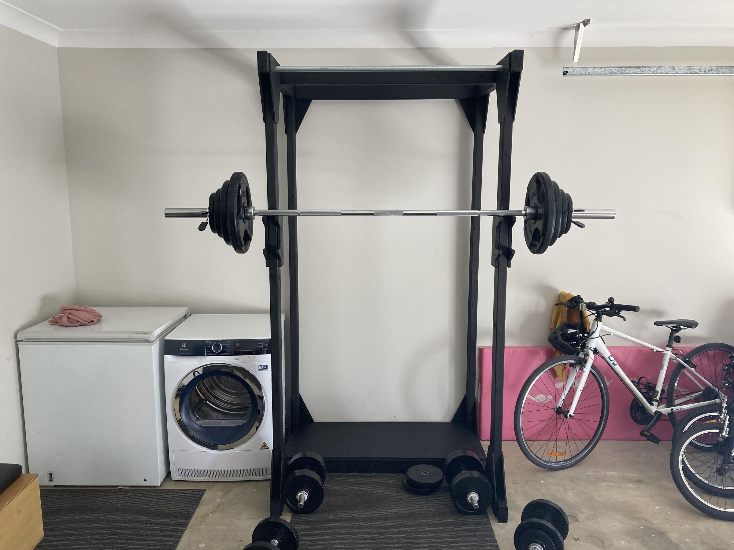 DIY Power Rack - Home Gym - Instructables