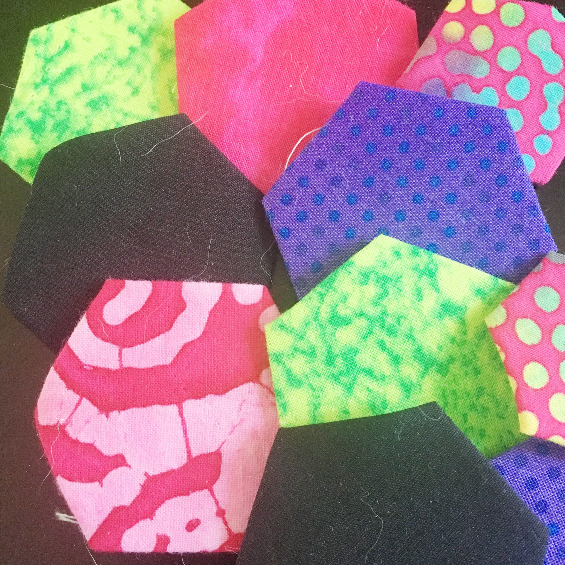 Hand Sewing Hexagons : 6 Steps (with Pictures) - Instructables