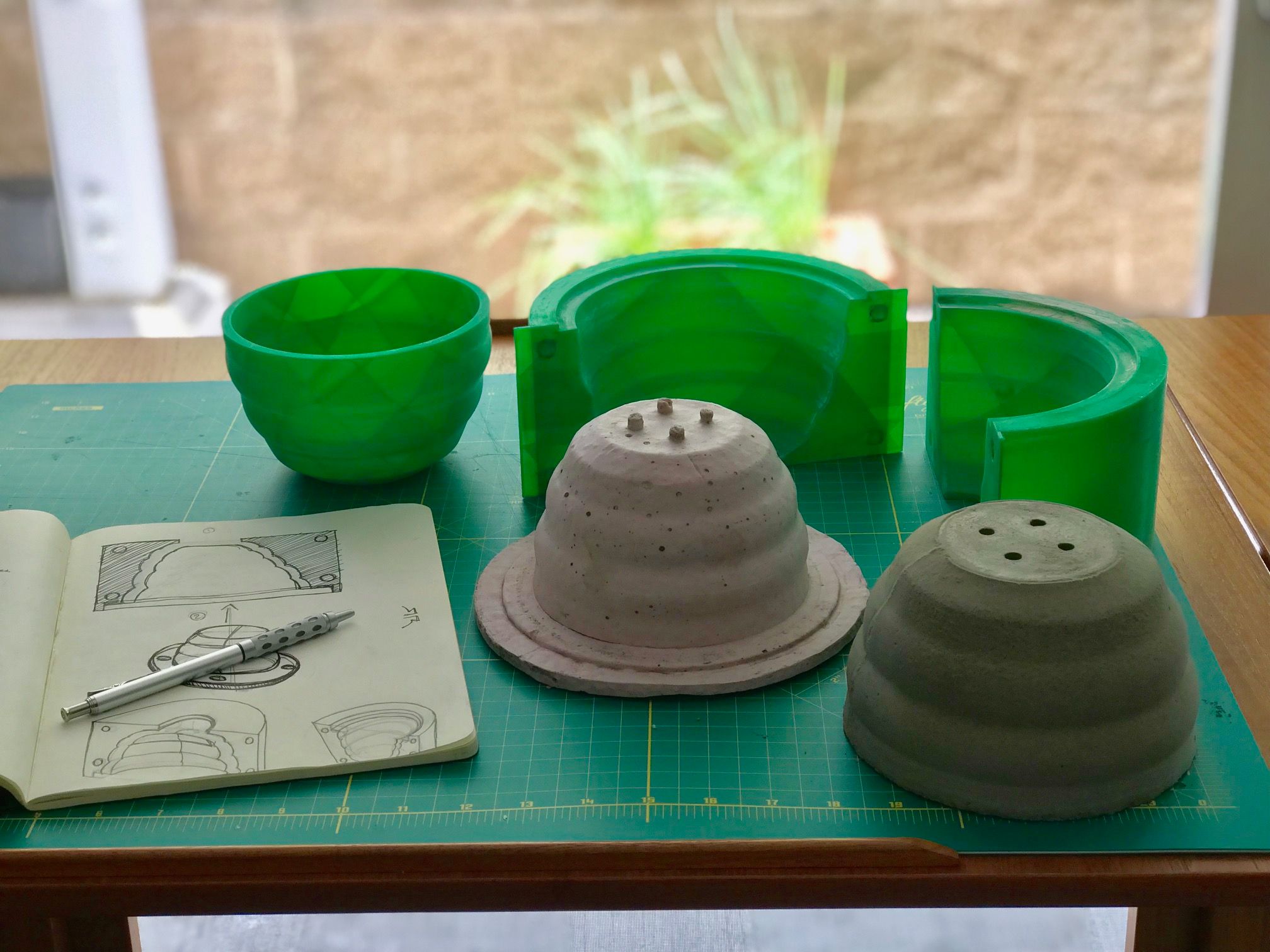 Sunny Concrete Pot : 8 Steps (with Pictures) - Instructables