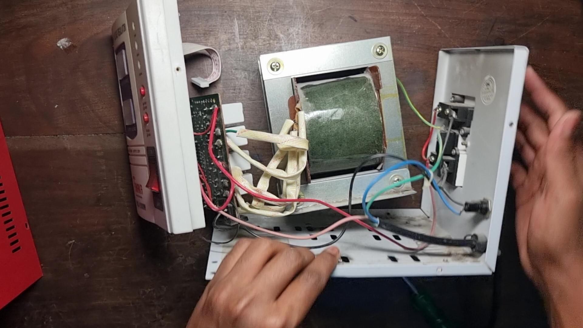 Fixing a Voltage Stabilizer(plus Repairing Tips). : 9 Steps (with ...