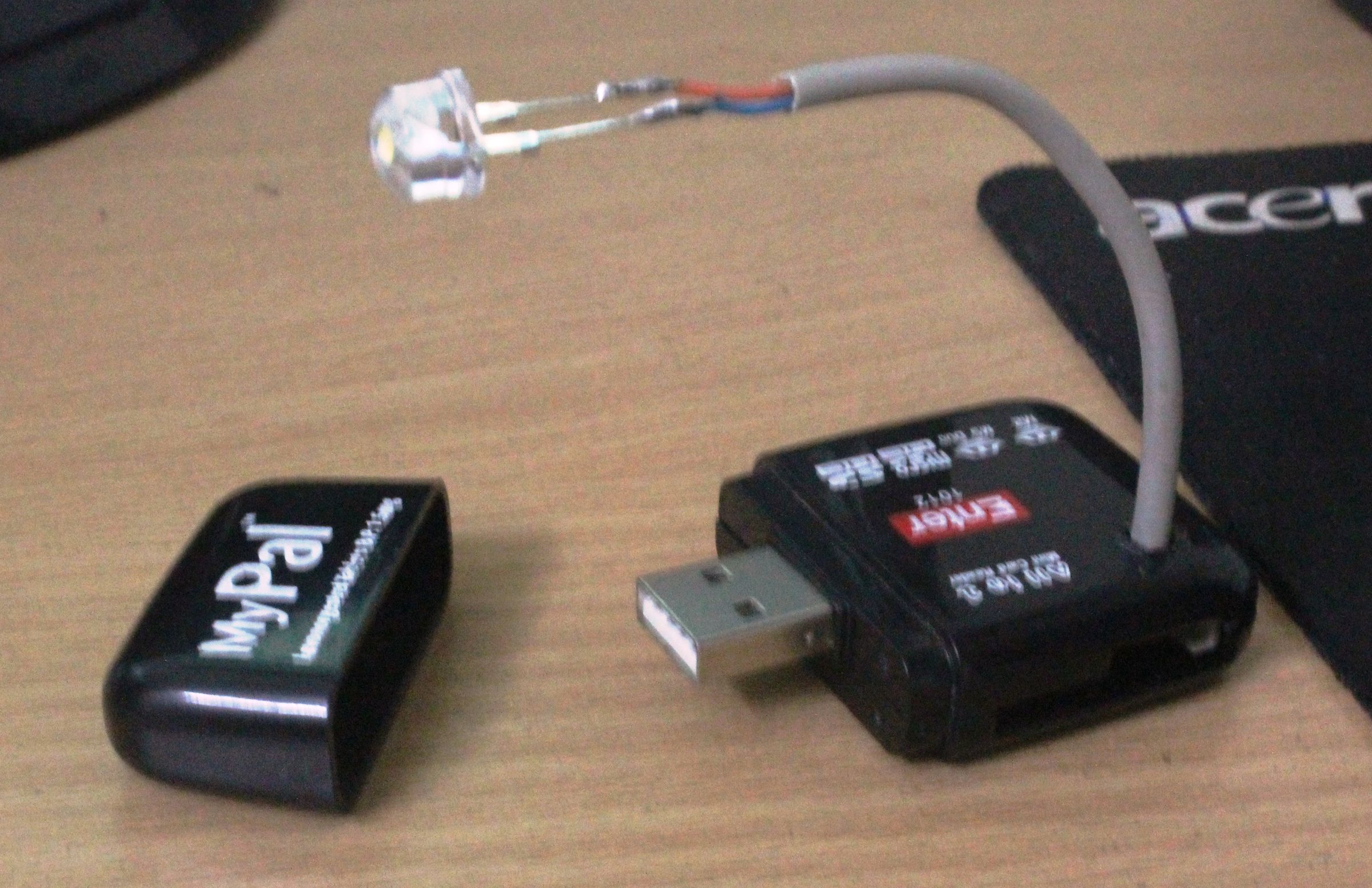 USB LED Keyboard Light : 3 Steps - Instructables