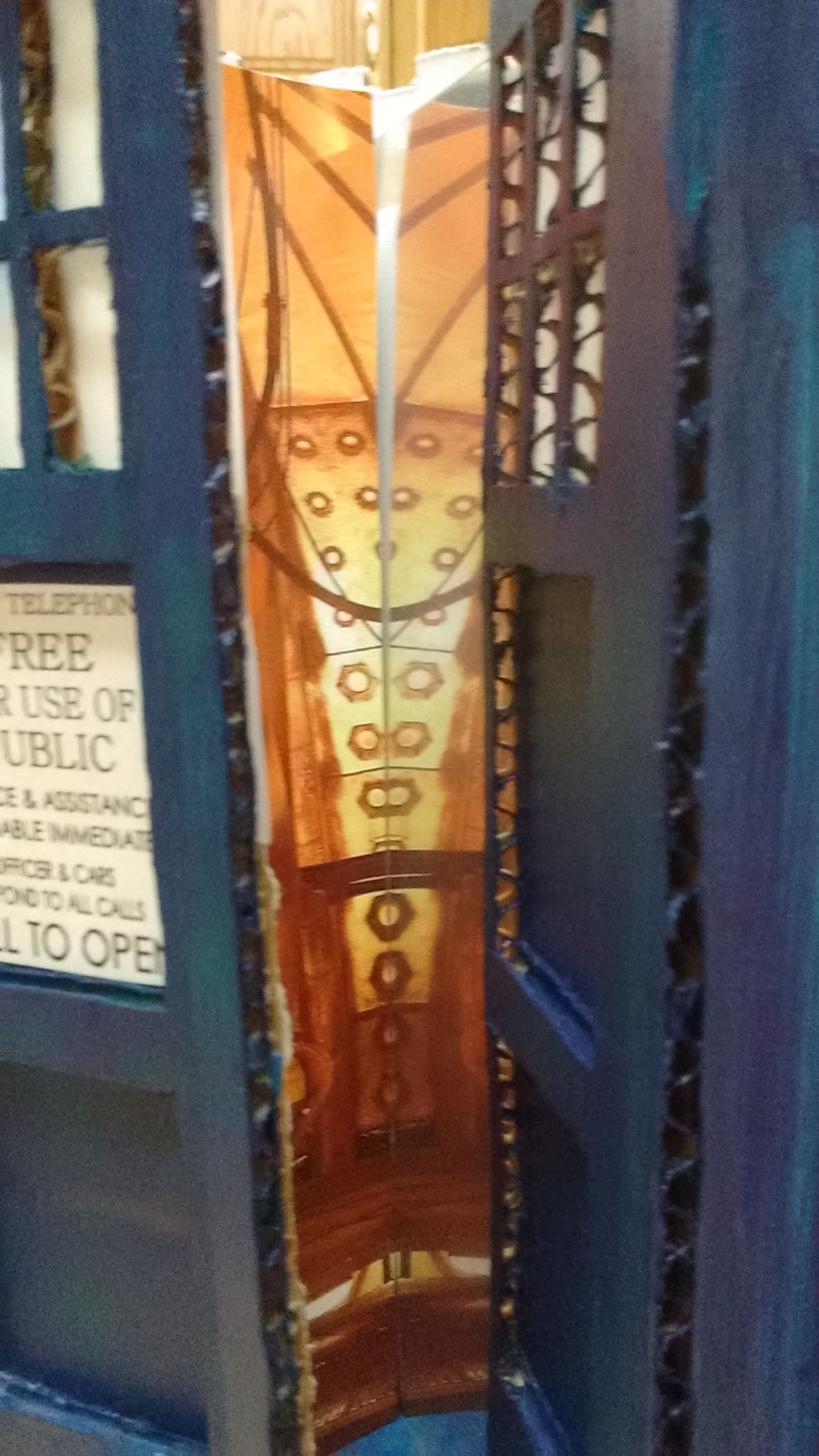 Small Tardis That's Bigger on the Inside : 8 Steps (with Pictures ...