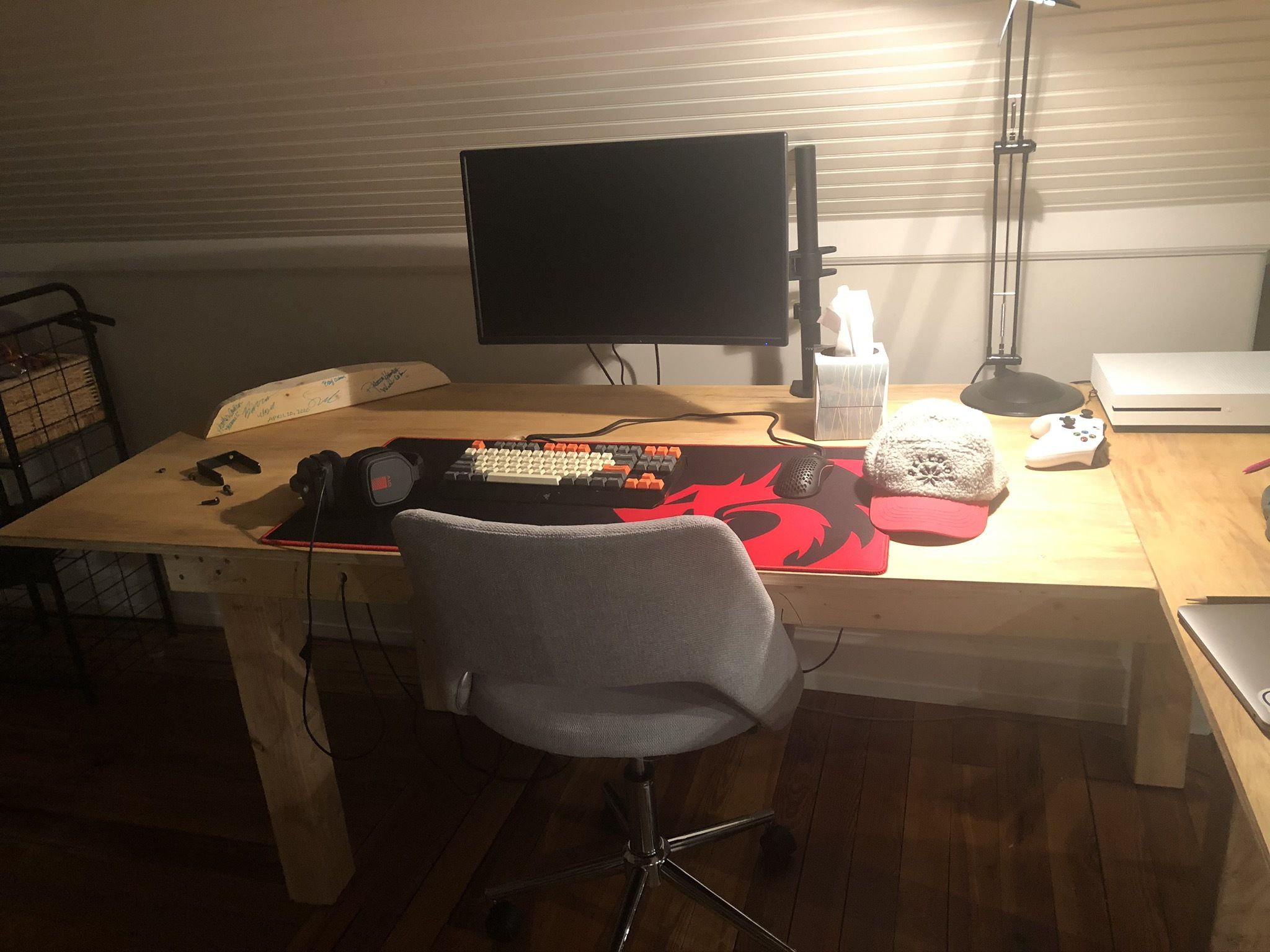 $50 Desk Build : 5 Steps - Instructables
