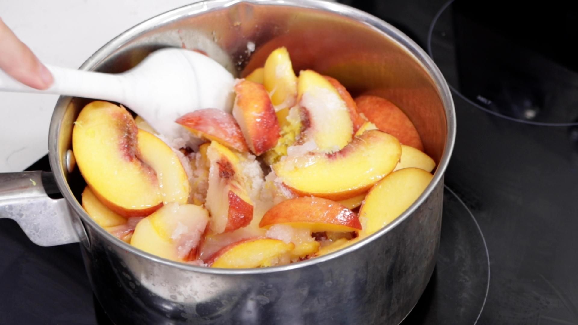 Homemade Peach Cobbler : 6 Steps (with Pictures) - Instructables