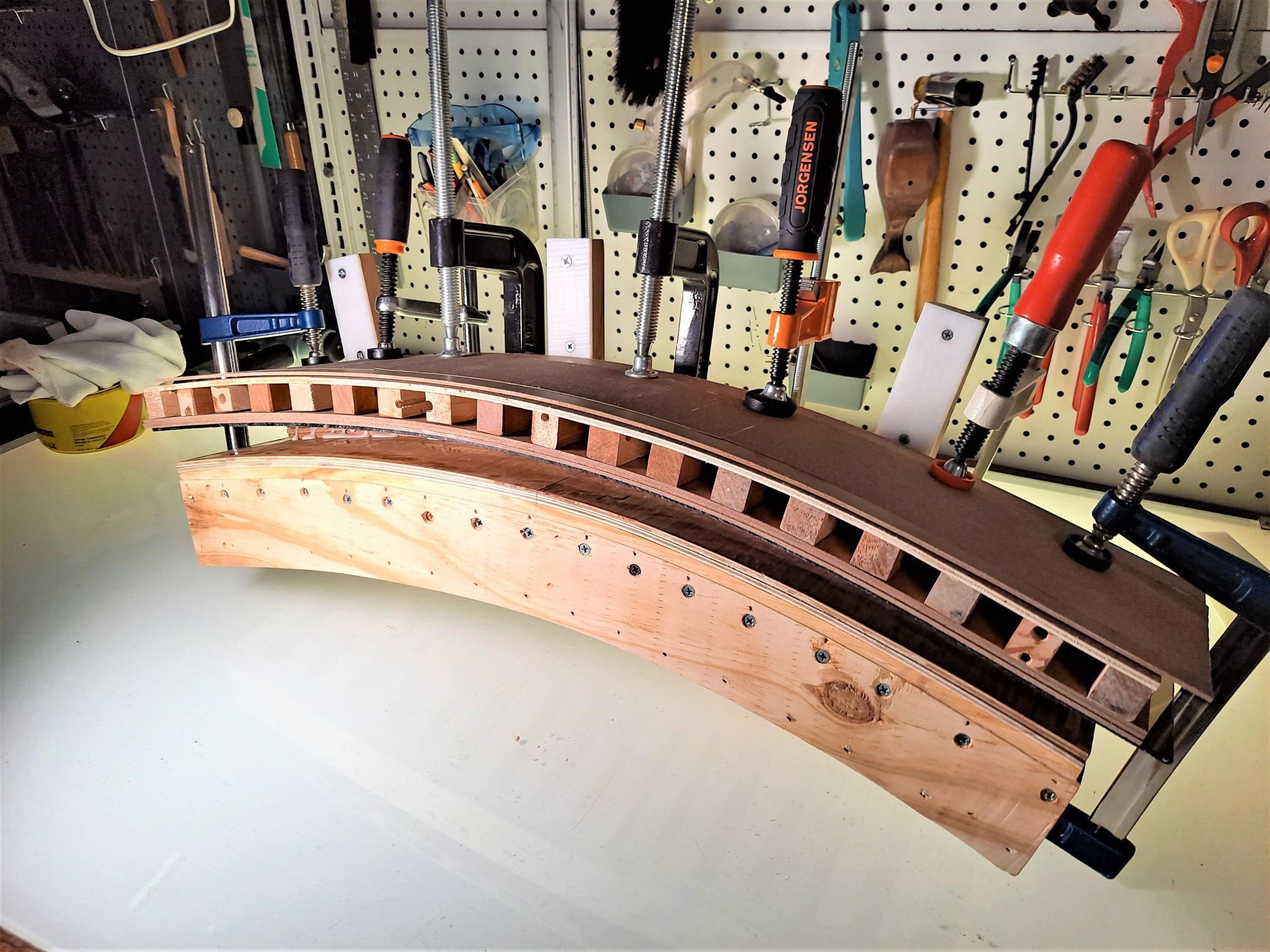 Better Bent Lamination Forms : 9 Steps (with Pictures) - Instructables