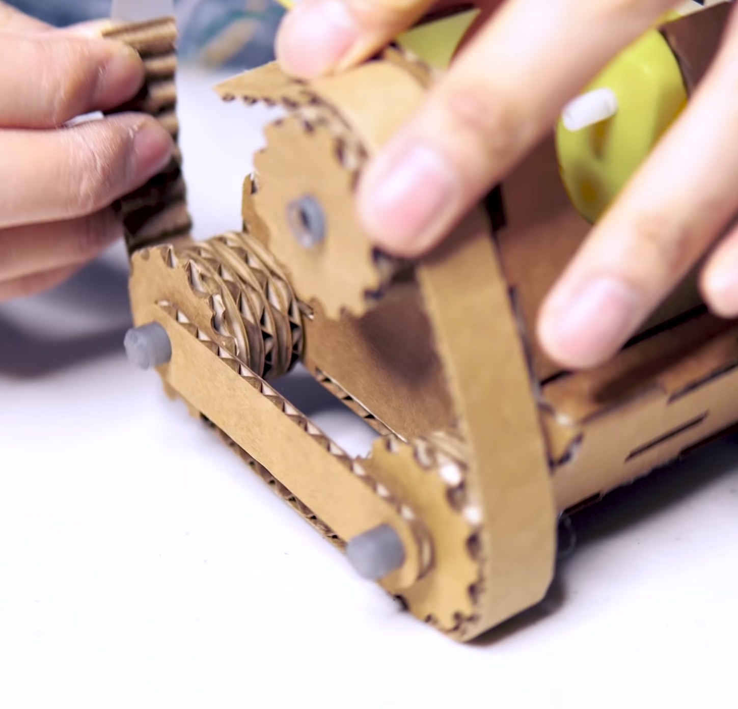 How to Make RC Tank With Cardboard, Pens and Paperclips : 6 Steps ...