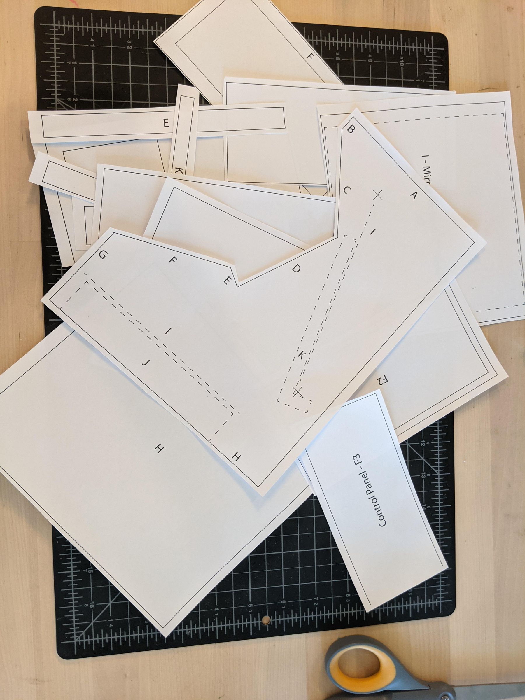 TinyCade - the Tiny Cardboard Arcade : 11 Steps - Instructables