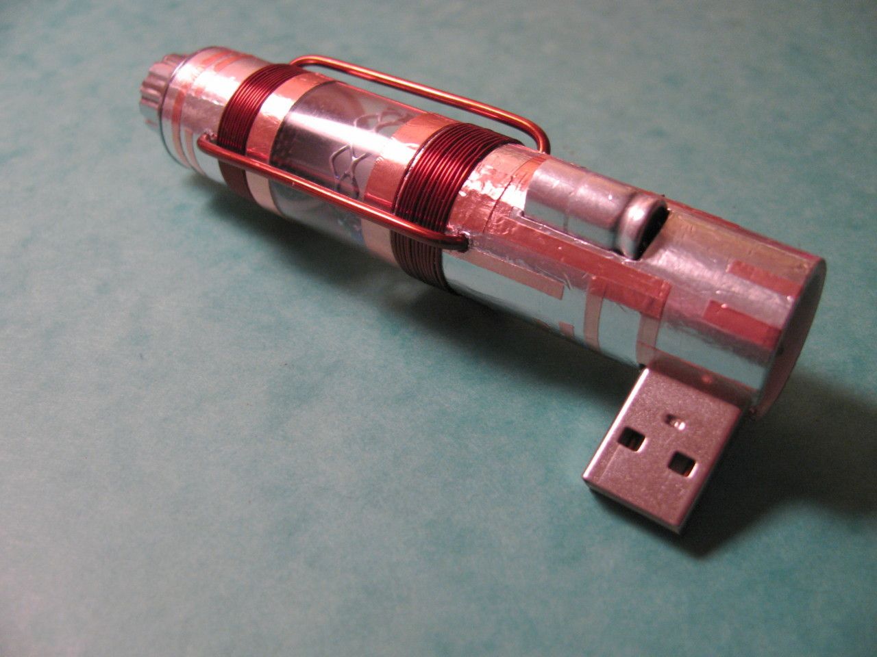 Retro-Futuristic USB Drive : 16 Steps (with Pictures) - Instructables
