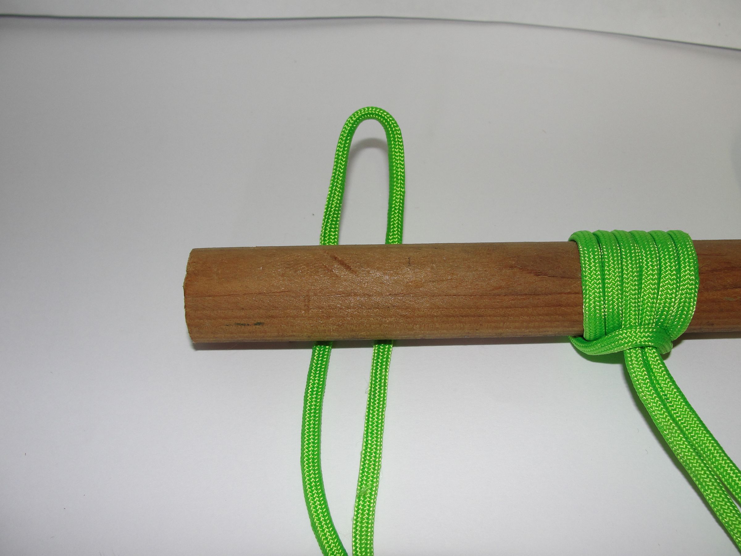 Paracord Knot Display Bord : 14 Steps - Instructables