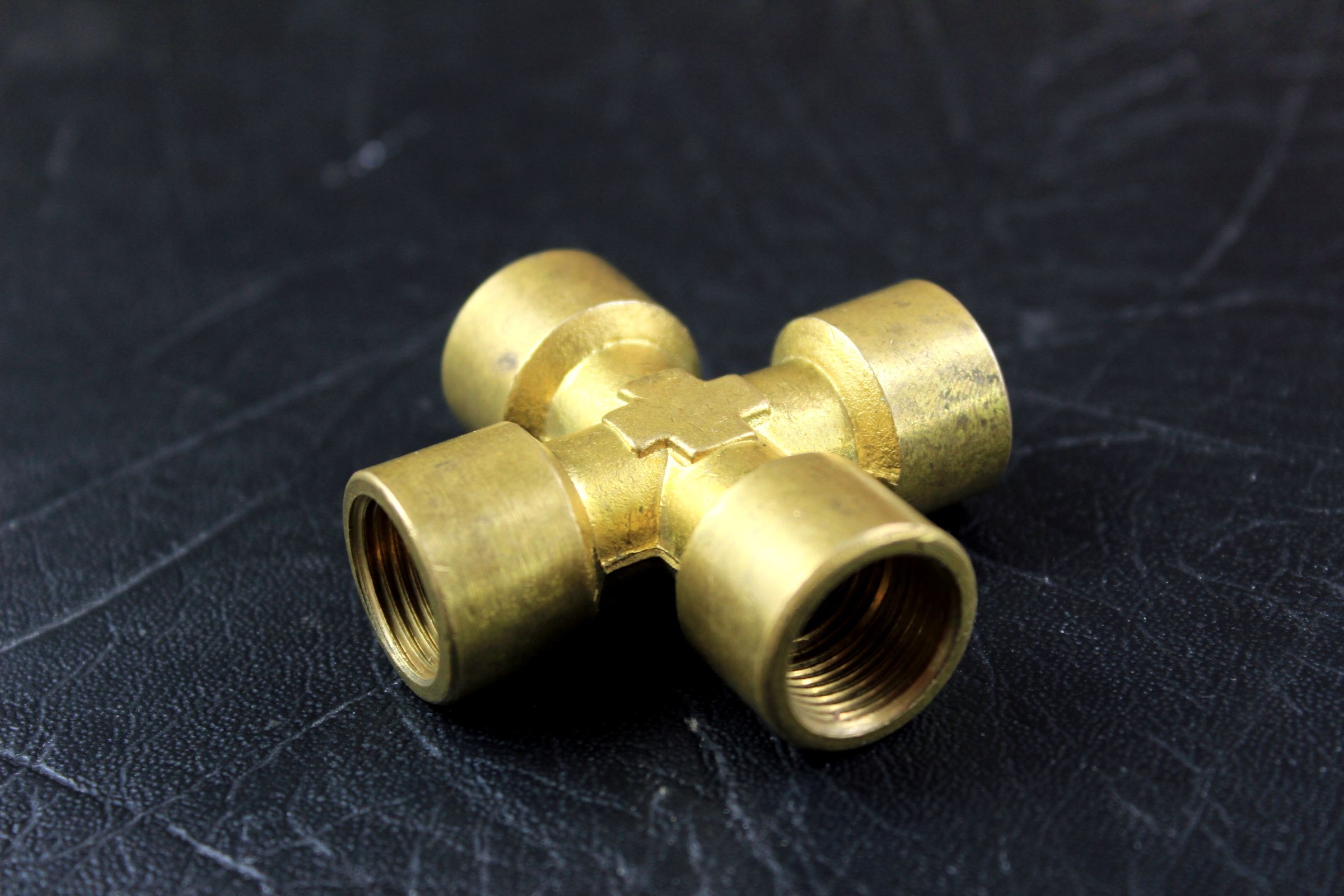 The Spyder-Pod - Your DSLR's New Friend! : 8 Steps (with Pictures ...