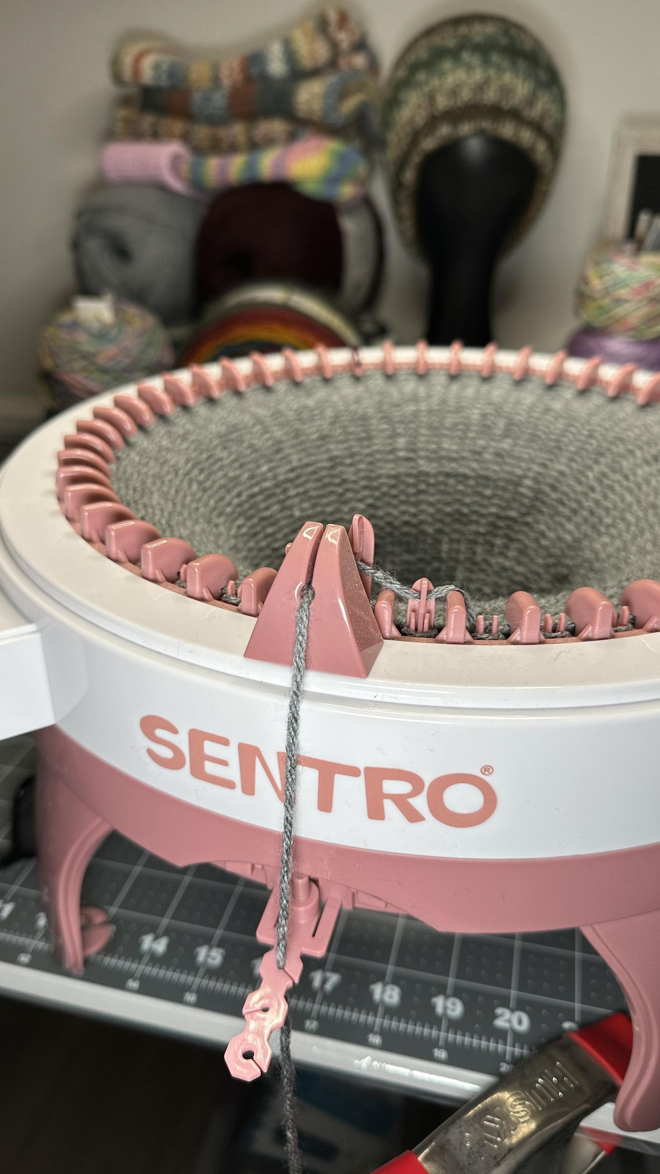The 20 Minute Knitting Machine Beanie : 18 Steps (with Pictures ...
