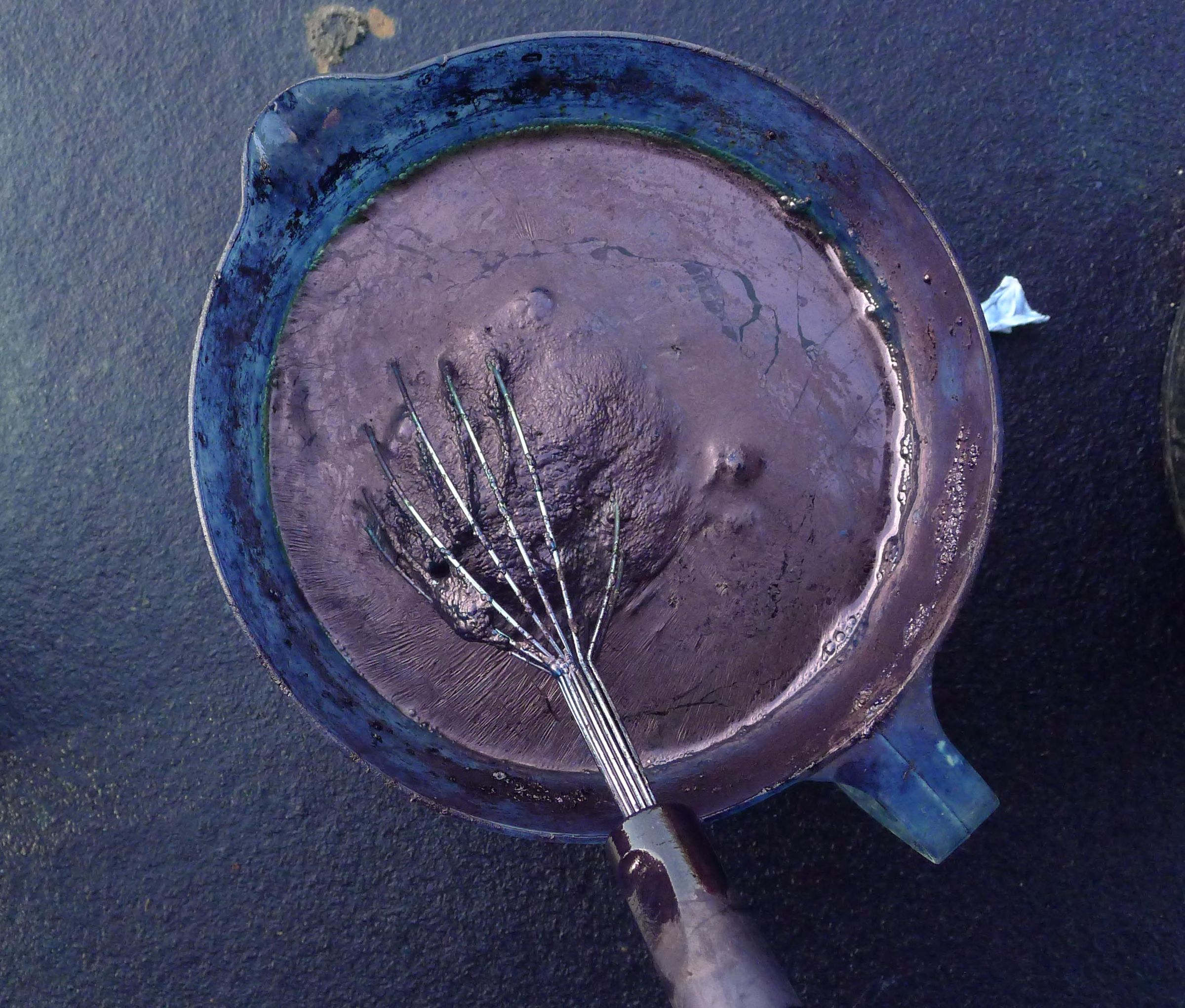 Understanding the Indigo Dyeing Process : 12 Steps (with Pictures ...