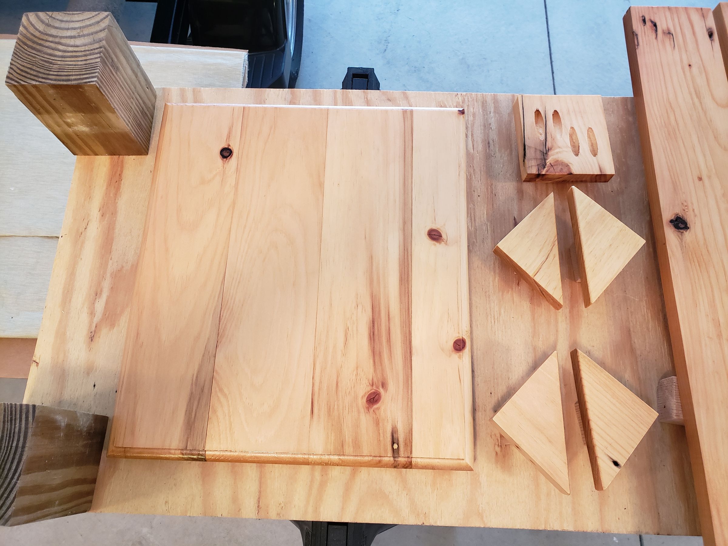 Slide Under End Table : 5 Steps (with Pictures) - Instructables