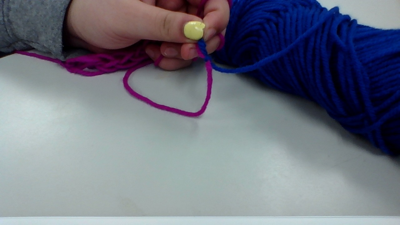 Finger Knitting for Beginners : 24 Steps - Instructables