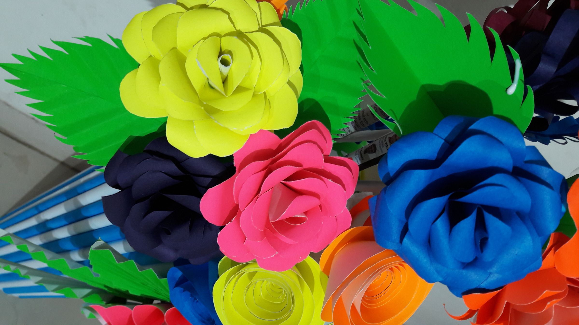 Paper Flower Vase : 6 Steps (with Pictures) - Instructables