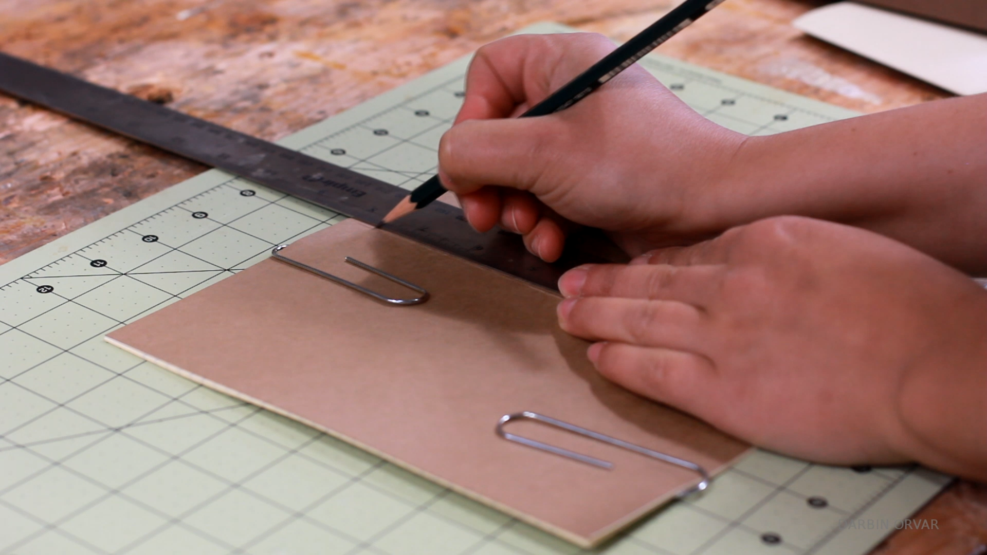 DIY Midori Style Traveler's Notebook : 10 Steps (with Pictures ...
