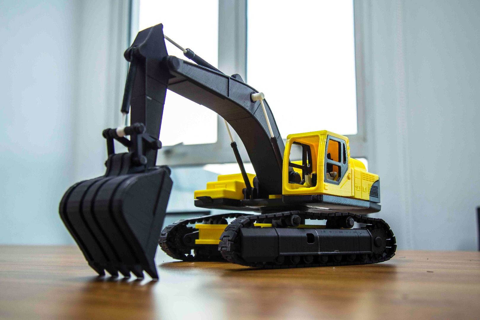 Toy Excavator : 13 Steps - Instructables