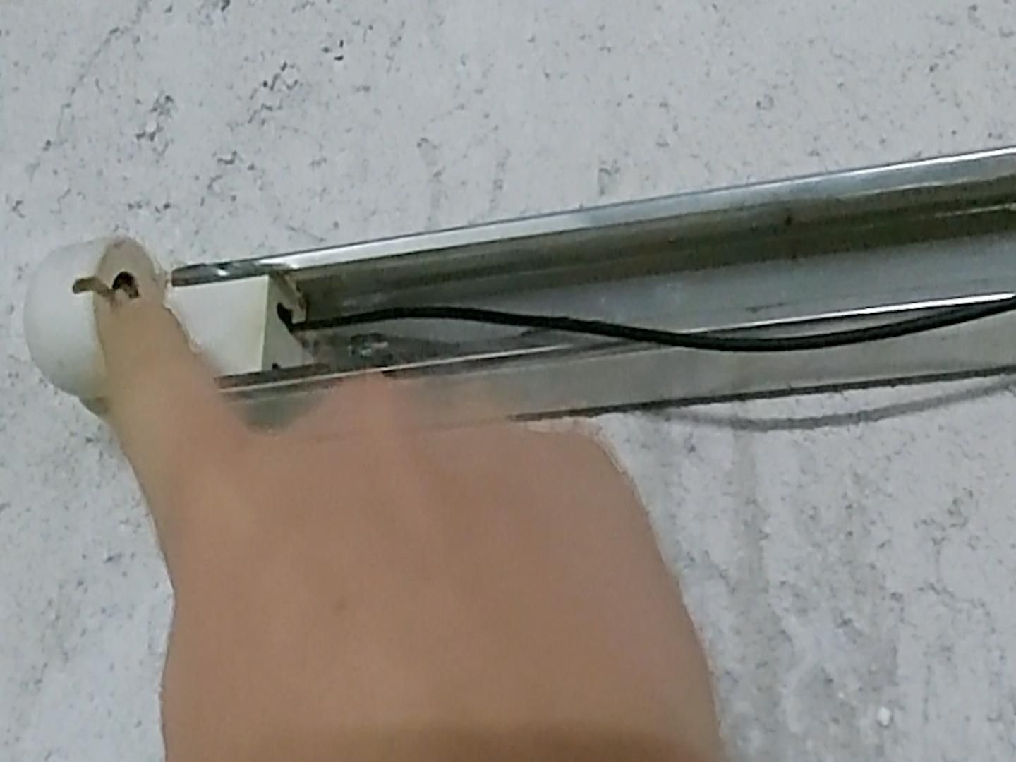 T8 Fluorescent to LED Conversion : 3 Steps - Instructables