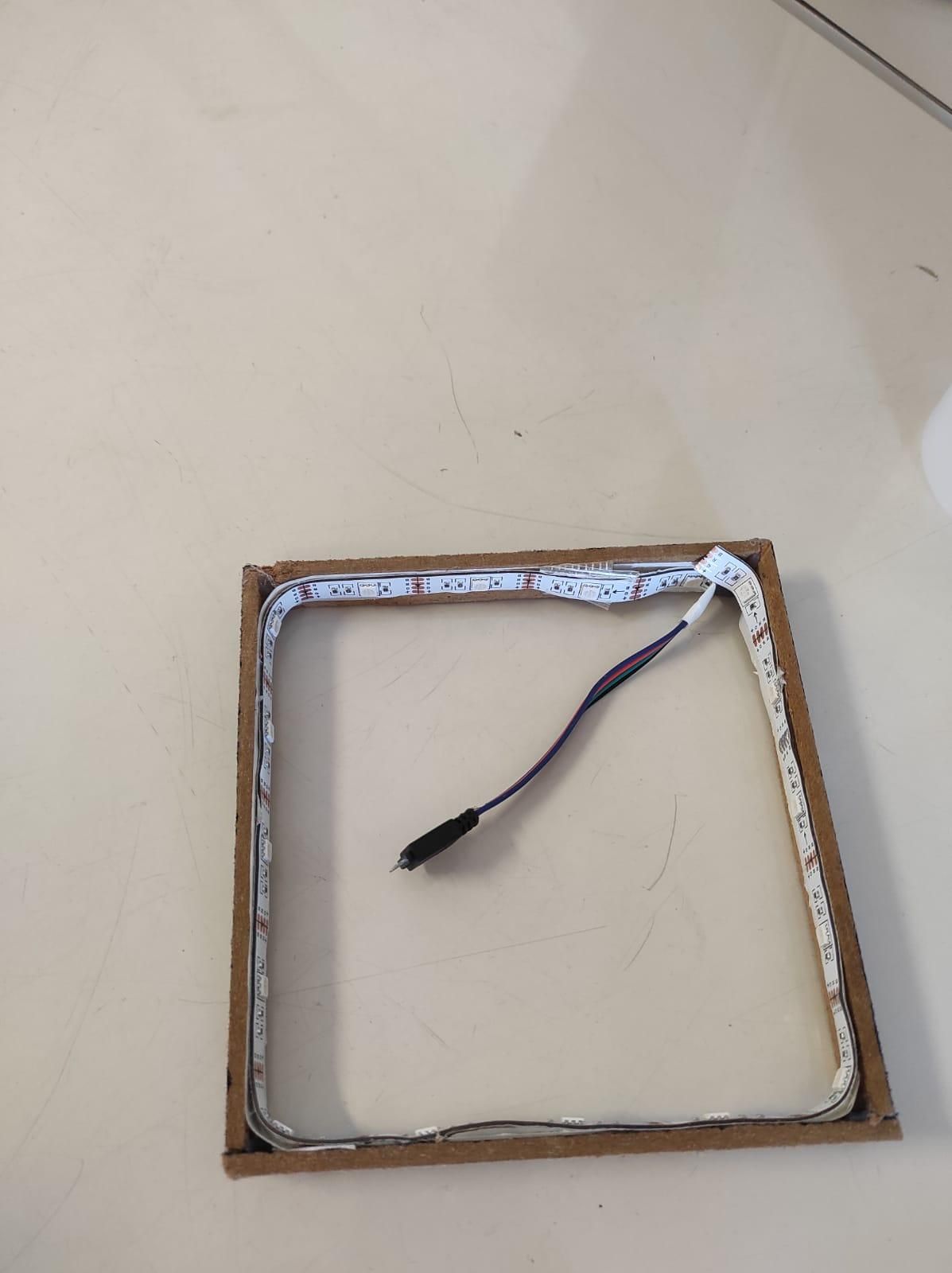 DIY Dry Ice Free Cloud Chamber : 4 Steps - Instructables