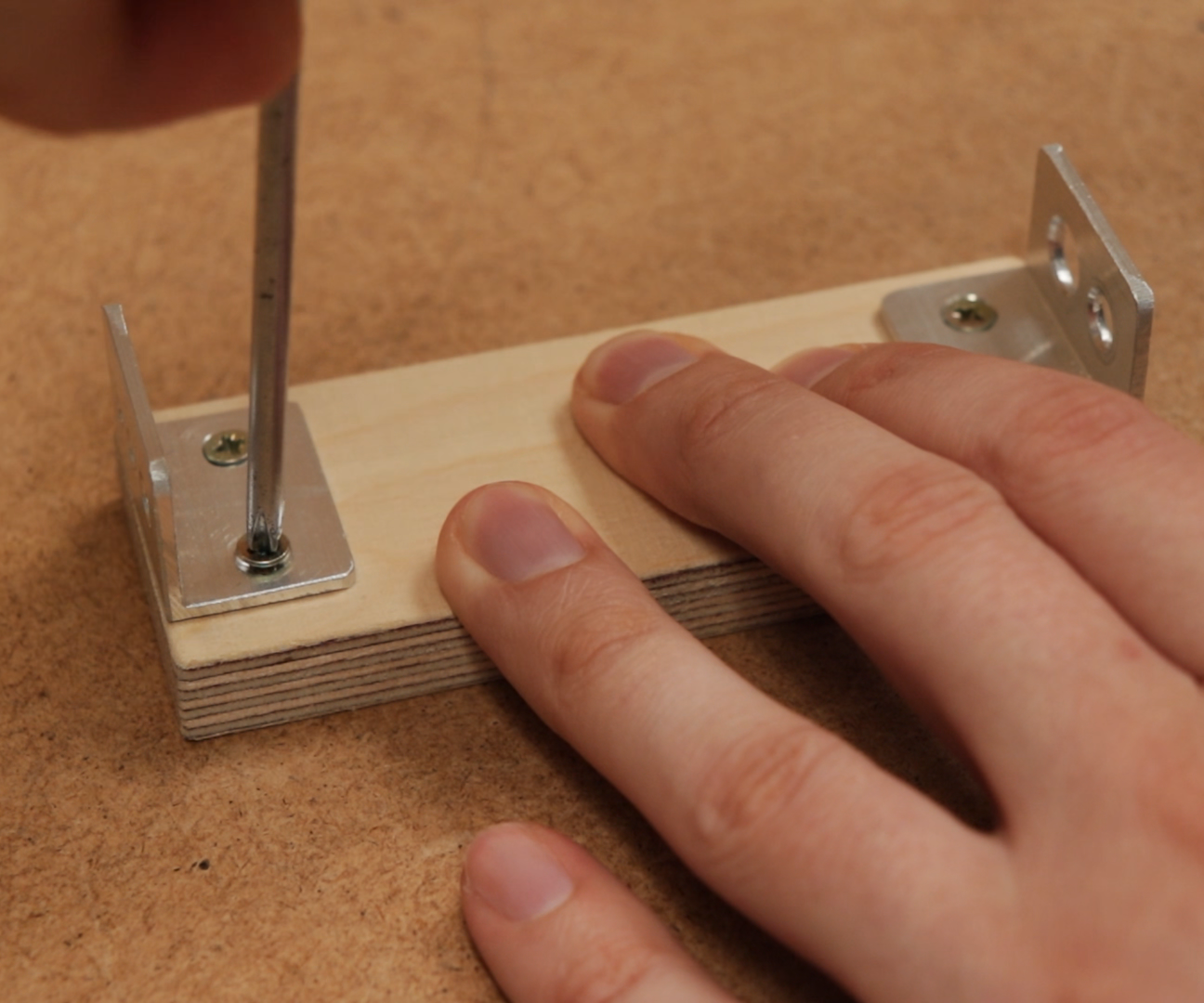 Make PERFECT CUTS With This DIY Dremel Cutting Station : 15 Steps (with ...