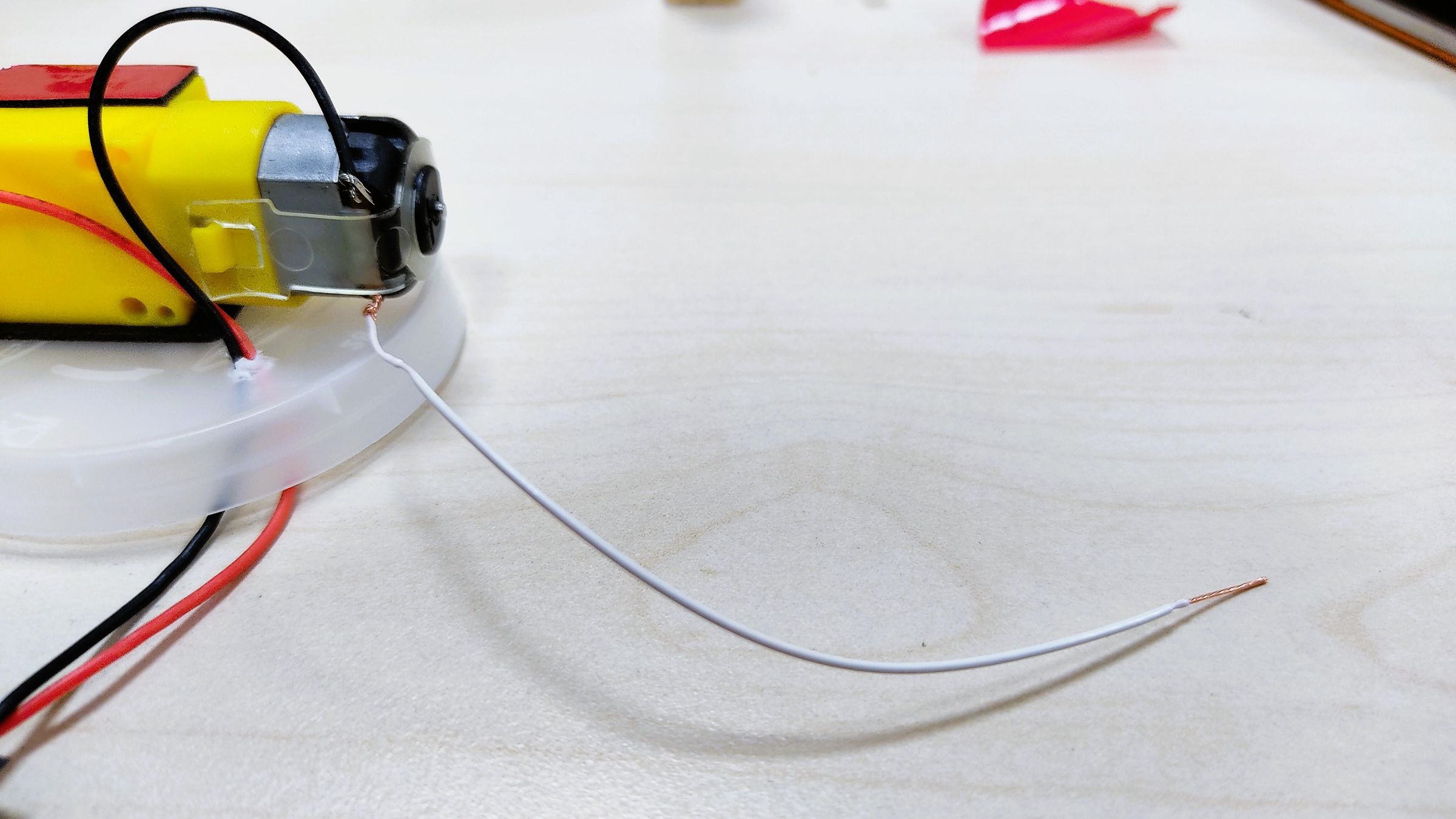 Robotics for School: Create Four Easy Robots Using Simple Materials ...