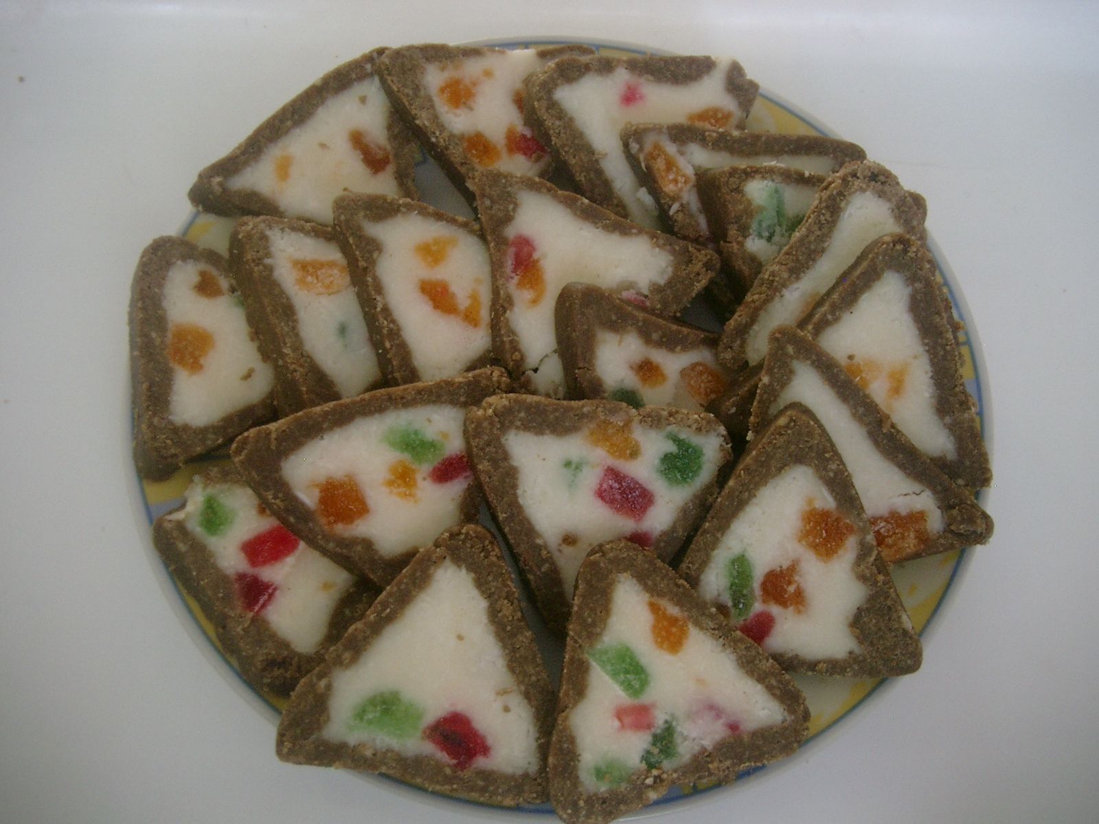 Jelly Coconut Triangles : 5 Steps - Instructables