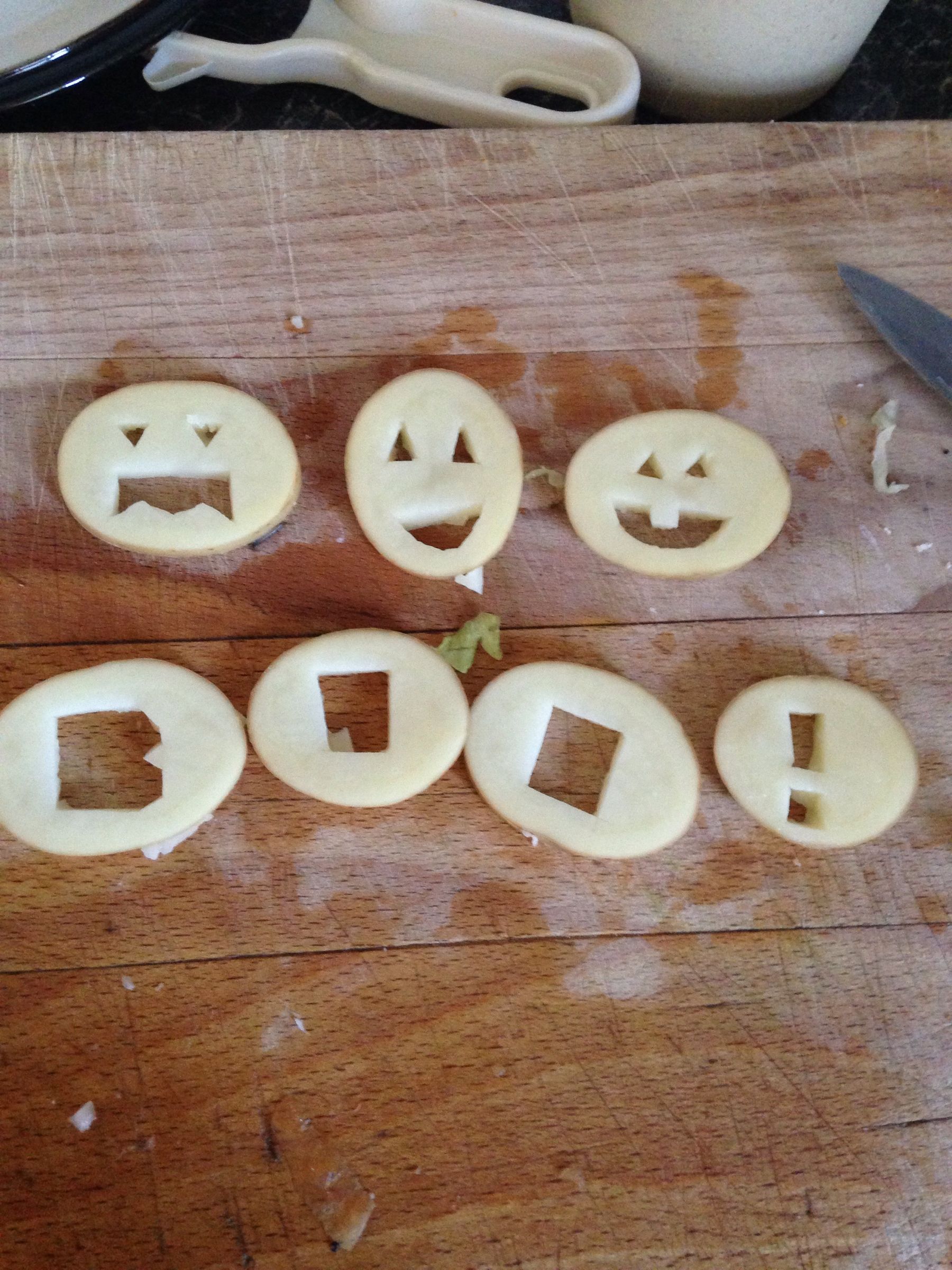 Halloween Platter : 6 Steps - Instructables