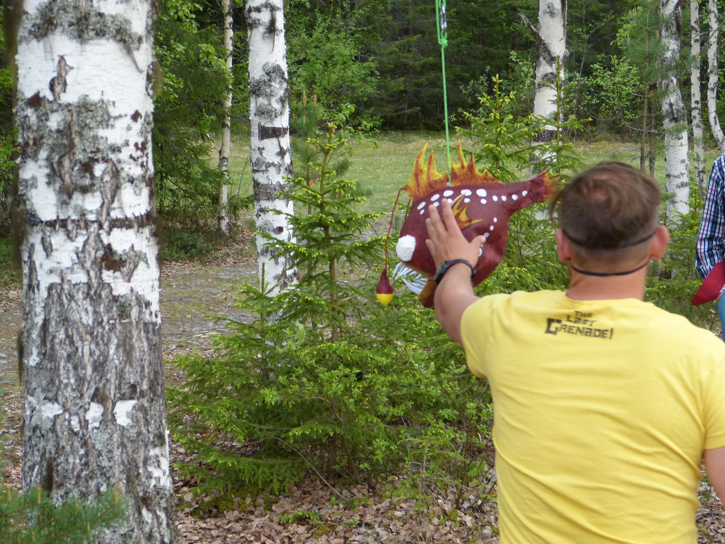 Angler Fish Pinata and Silly Blindfold : 21 Steps (with Pictures ...