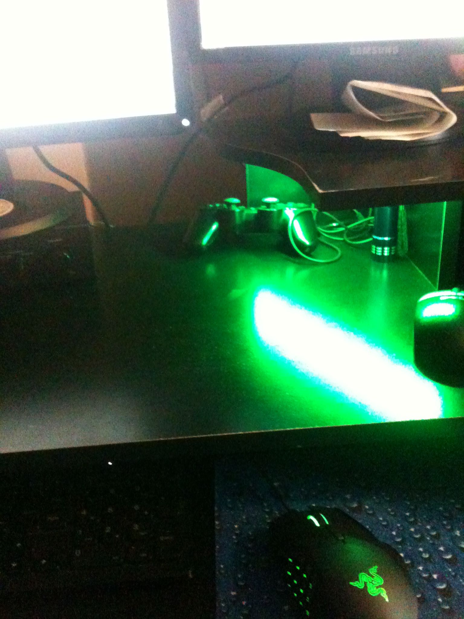 Simple Desktop Lighting That Is Controlled by Your PC : 4 Steps ...