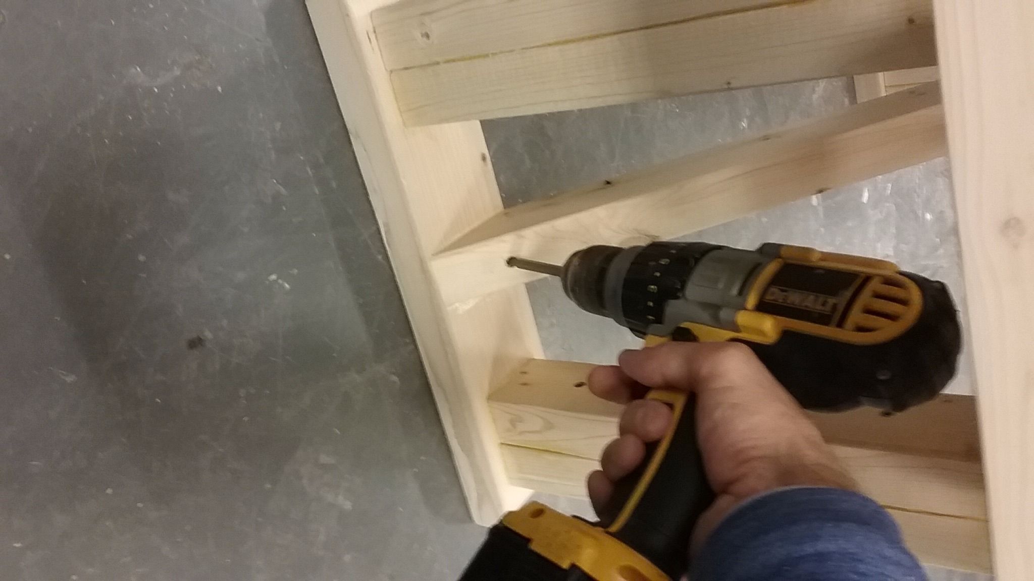 Simple and Sturdy Bench From 2x3s : 6 Steps (with Pictures) - Instructables