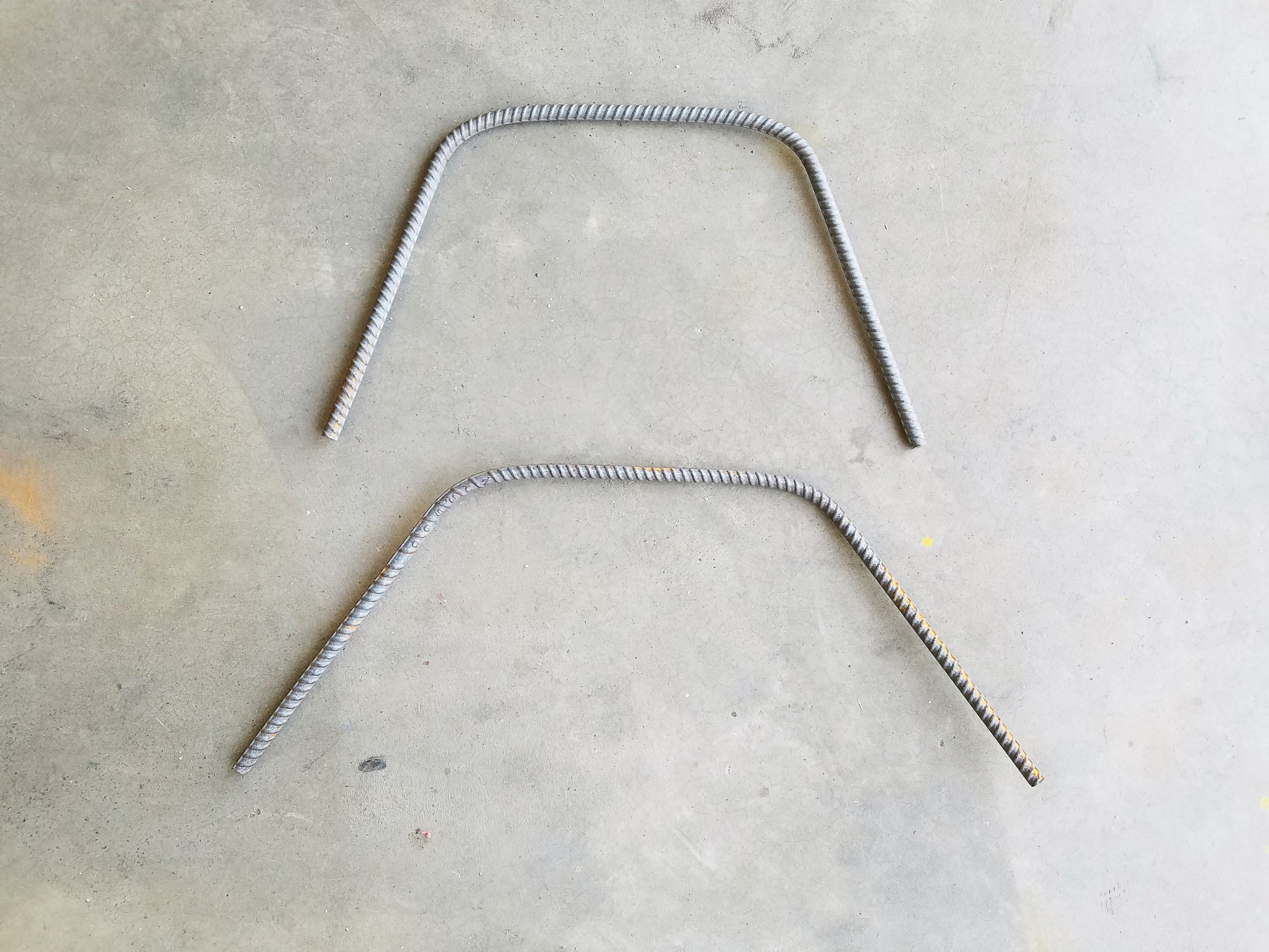 How to Make Giant Halloween Spiders : 23 Steps (with Pictures ...