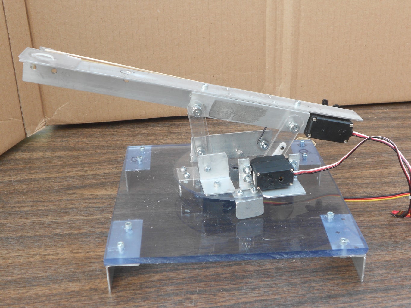 6 Shot Arduino Rubber Band Turret Wii Nunchuck Arduino 5 Steps Instructables