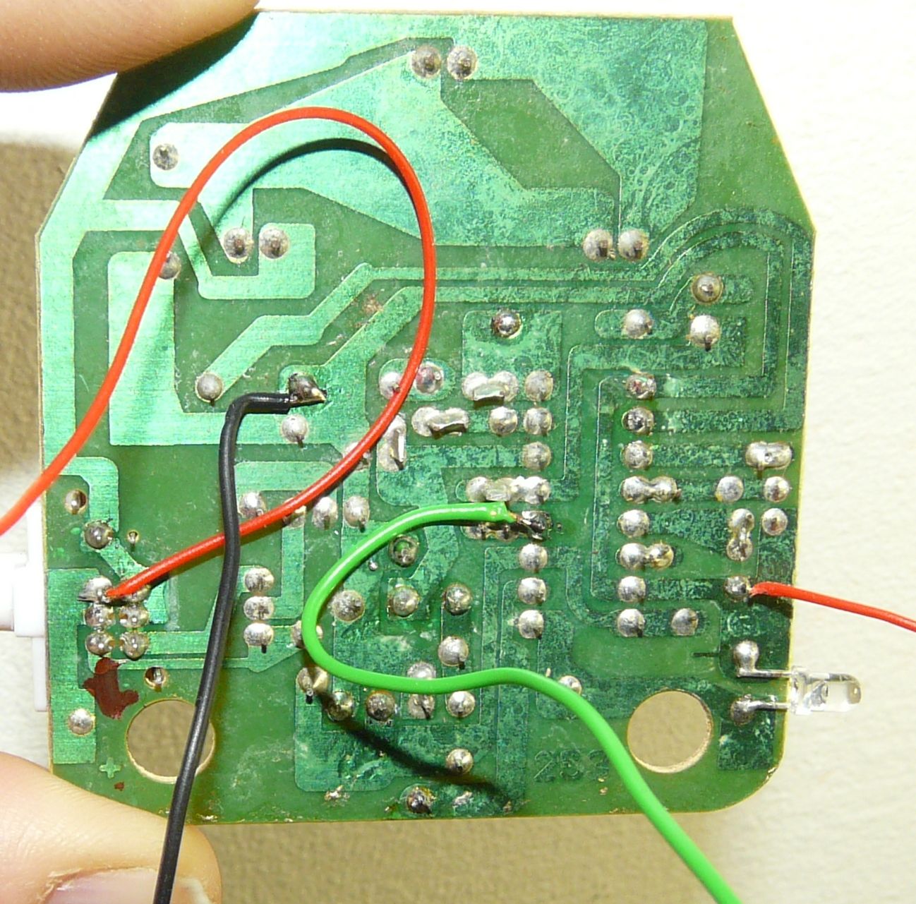 Cheap PIR Sensor for E.g. Arduino - Instructables