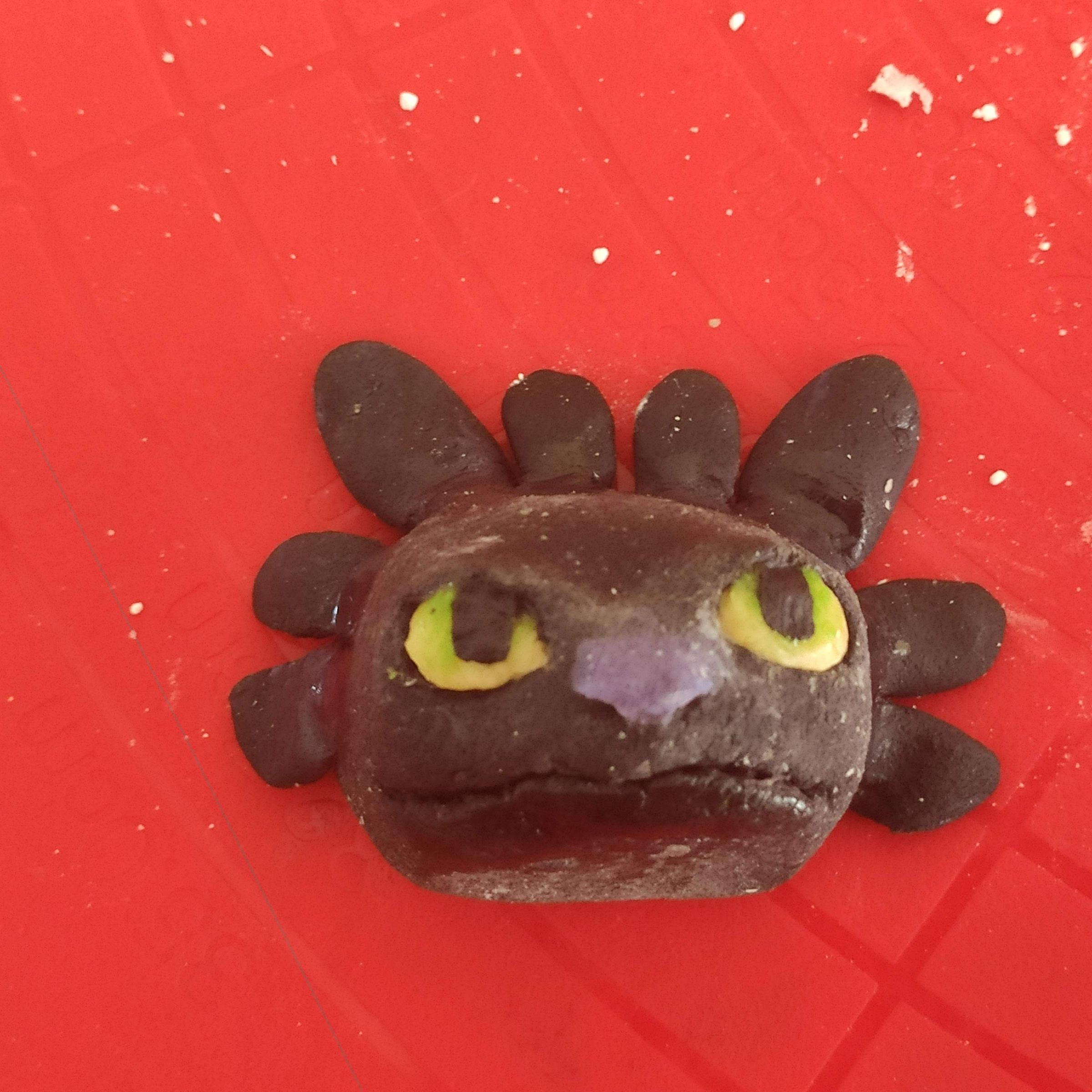Toothless - Cake Fondant : 4 Steps - Instructables