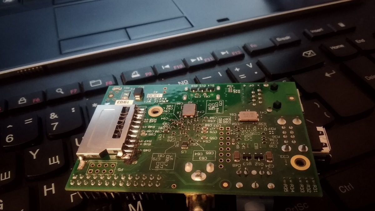 How to Repair a Broken Raspberry Pi SD Card Slot : 4 Steps - Instructables