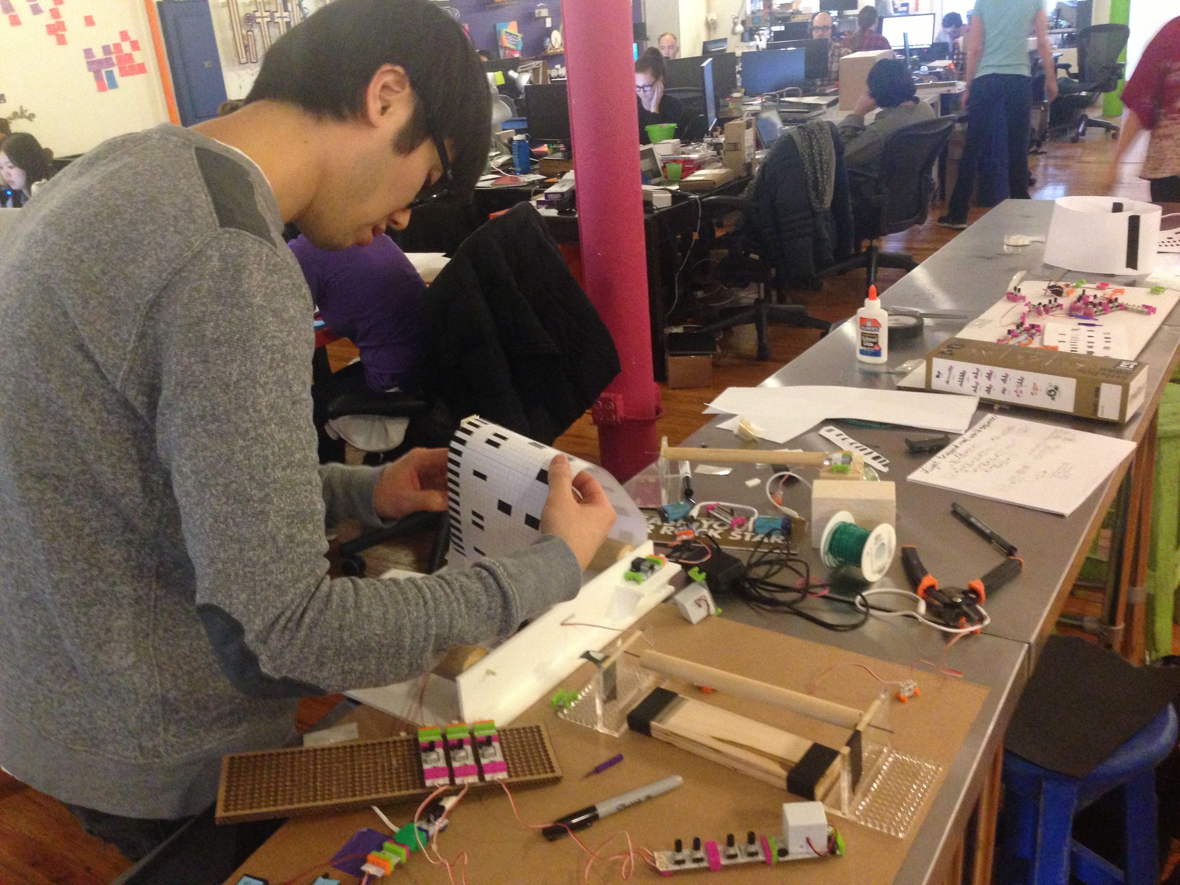 Robotic Music Player and Sequencer With LittleBits AKA Fruityloops IRL ...