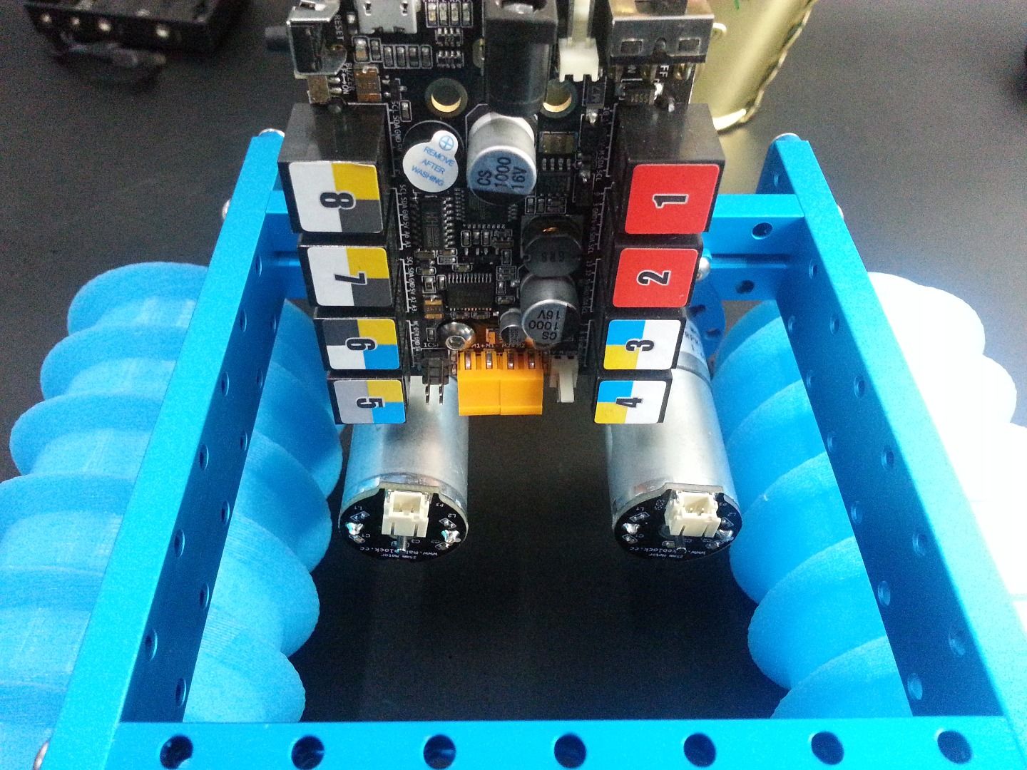 How to Build a Screw-Propelled Vehicles : 8 Steps (with Pictures ...