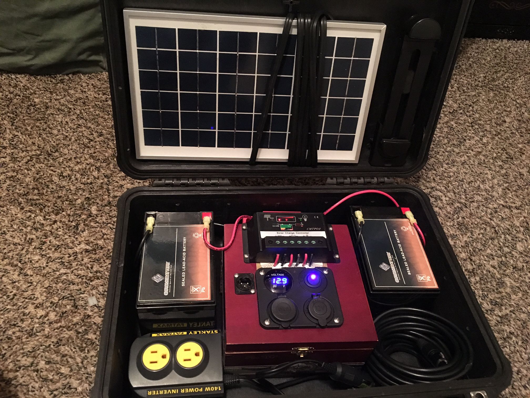 Pelican 1500 Solar Battery Bank : 4 Steps - Instructables